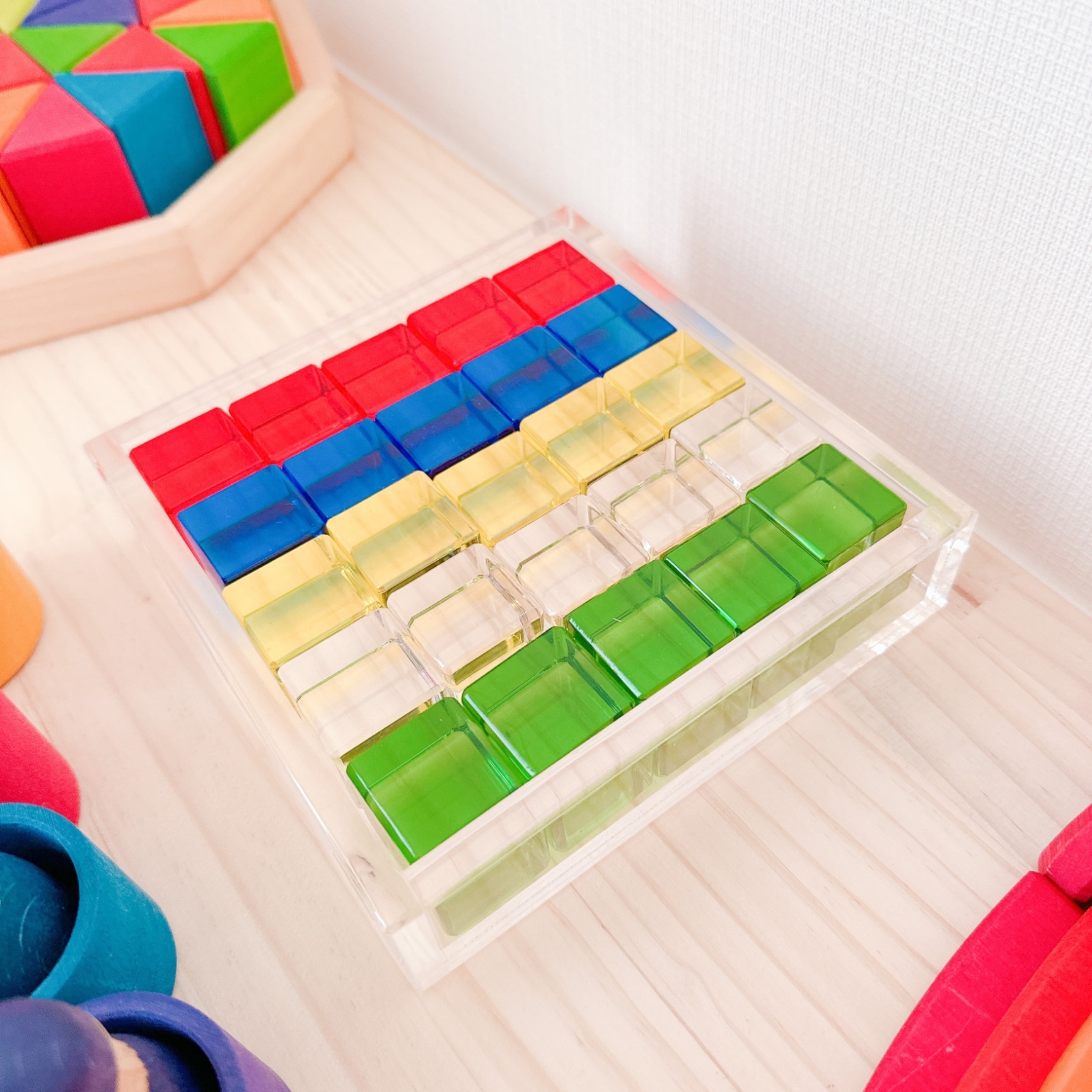 【マラソン期間限定3,960円〜7/11(金)01:59まで】【楽天1位】 RiZKiZ アクリル 積み木 キューブ型 25ピース 知育 透明 クリア アクリル 樹脂 カラフル つみき 積木 ...