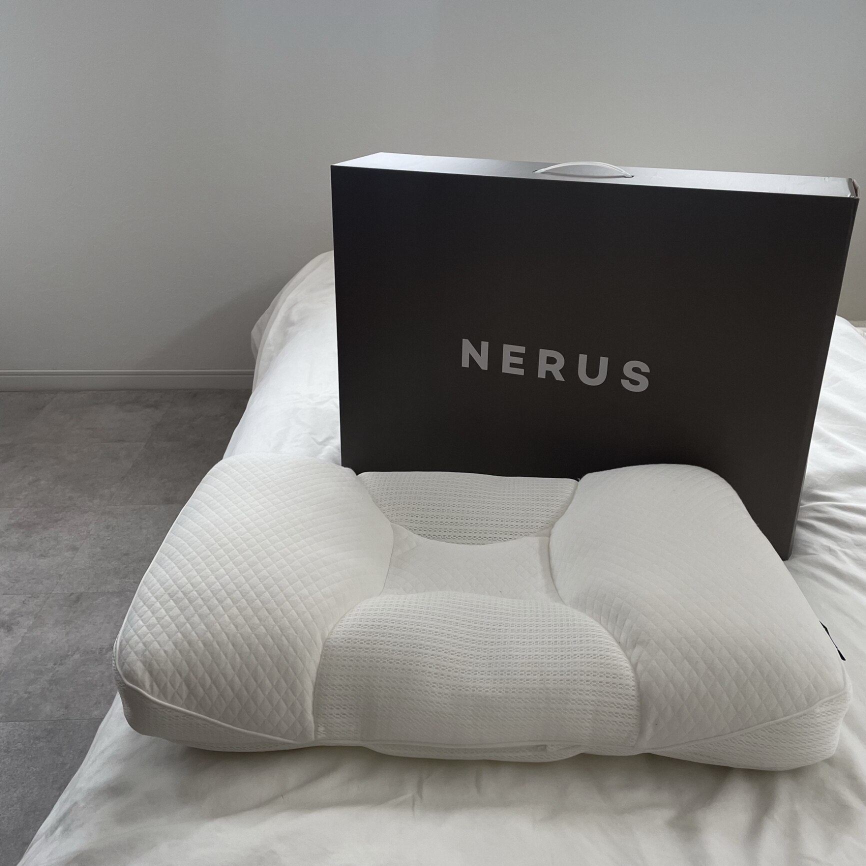 NERUS 枕 【正規品】 アジャスタブルピロー 高さ調整 高さ調節 肩 首 枕 ストレートネック 枕 横向き 横向き寝 枕 肩こり 首こり いびき防止 まくら 洗える 通気性 うつぶせ寝 横 ...