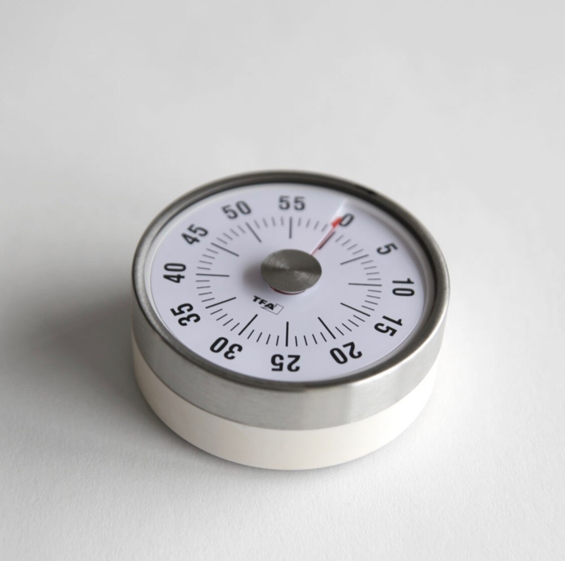 TFA DOSTMANN / Analogue kitchen timer PUCK 38.1028【アナログキッチンタイマー/ステンレス ...