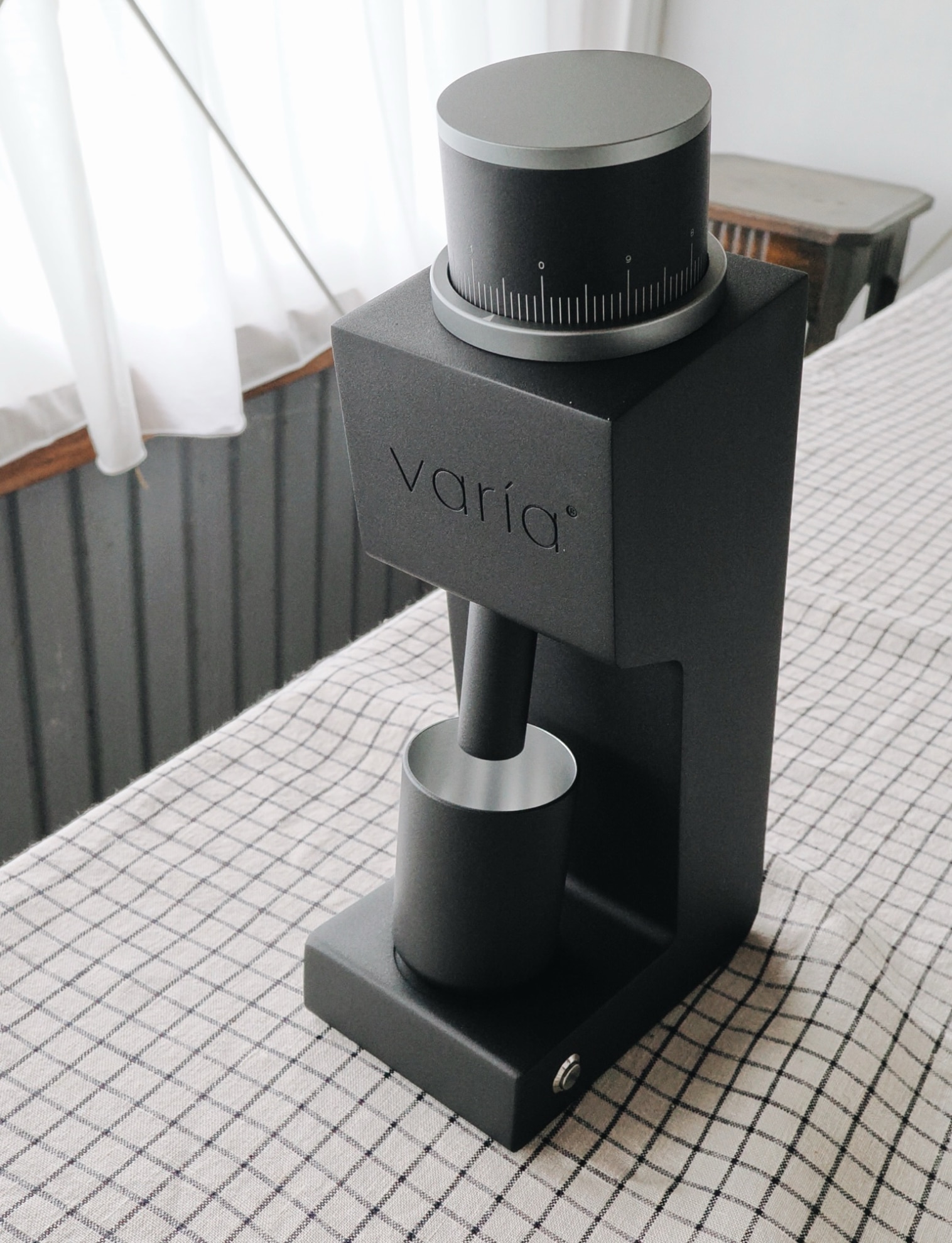 【国内正規品】【シルバーカラー新登場】Varia VS3 Grinder (第二世代)【メーカー保証1年】【PSE認証】 無段階調整 電動ミル グラインダー コーヒー エスプレッソ ハンド ...