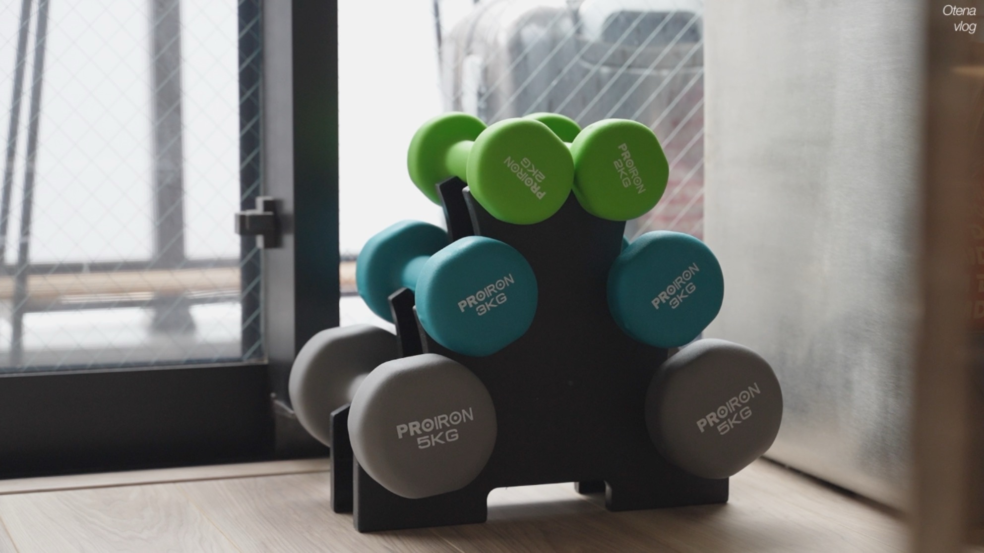 【SS期間 全店20%OFFクーポン配布中！】PROIRON ダンベル「2個セット1kg/1.5kg/2kg/3kg/4kg/5kg/8kg/10kg」ダンベルセット ソフトコーティングで ...