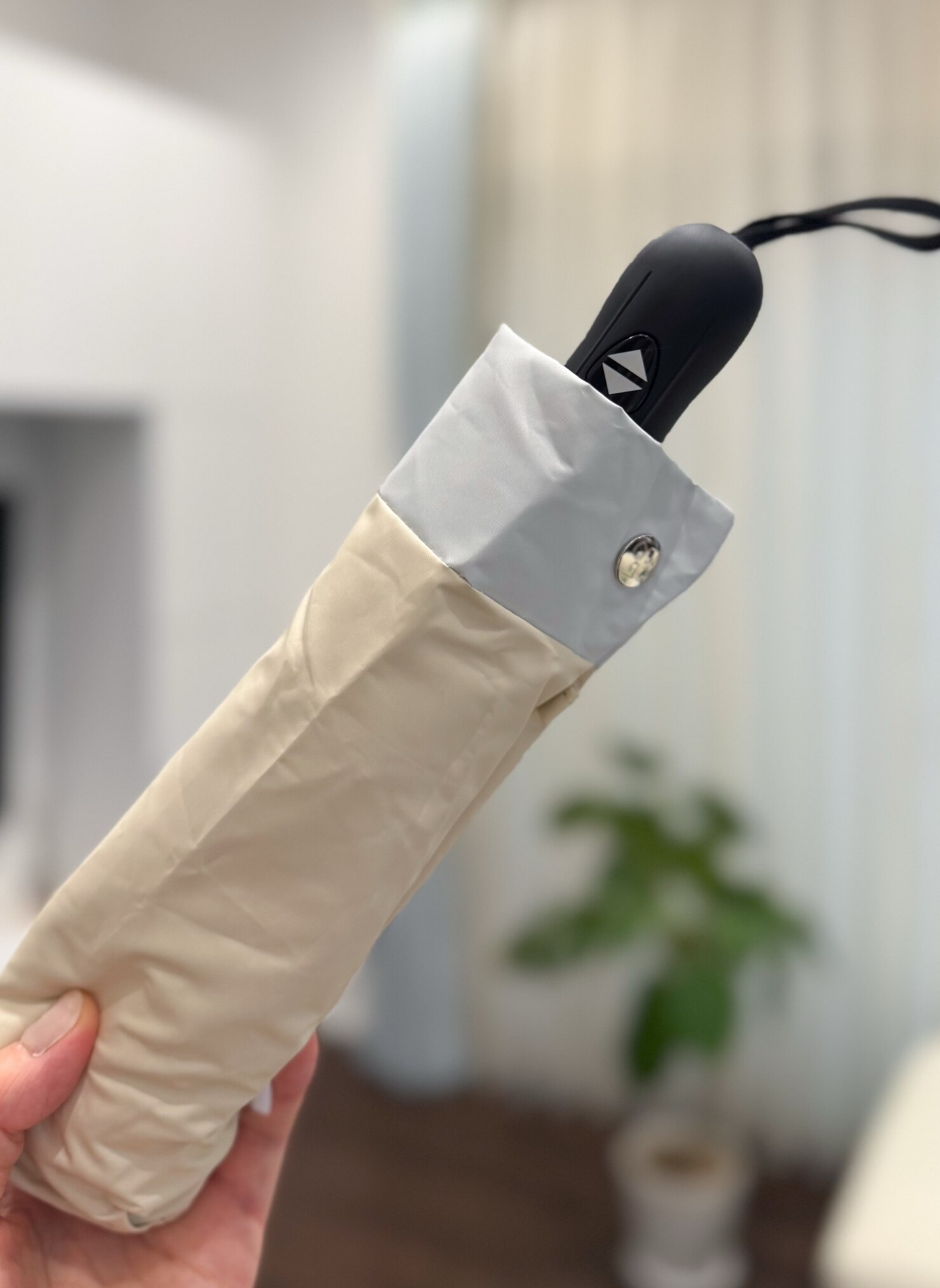 【10%OFFクーポン＋P10倍（要エントリー）】KONCIWA 5秒たためる日傘 完全遮光 遮熱 －30℃ 折りたたみ晴雨兼用 形状記憶 レディース メンズ兼用 UVカット100% 軽量 ...