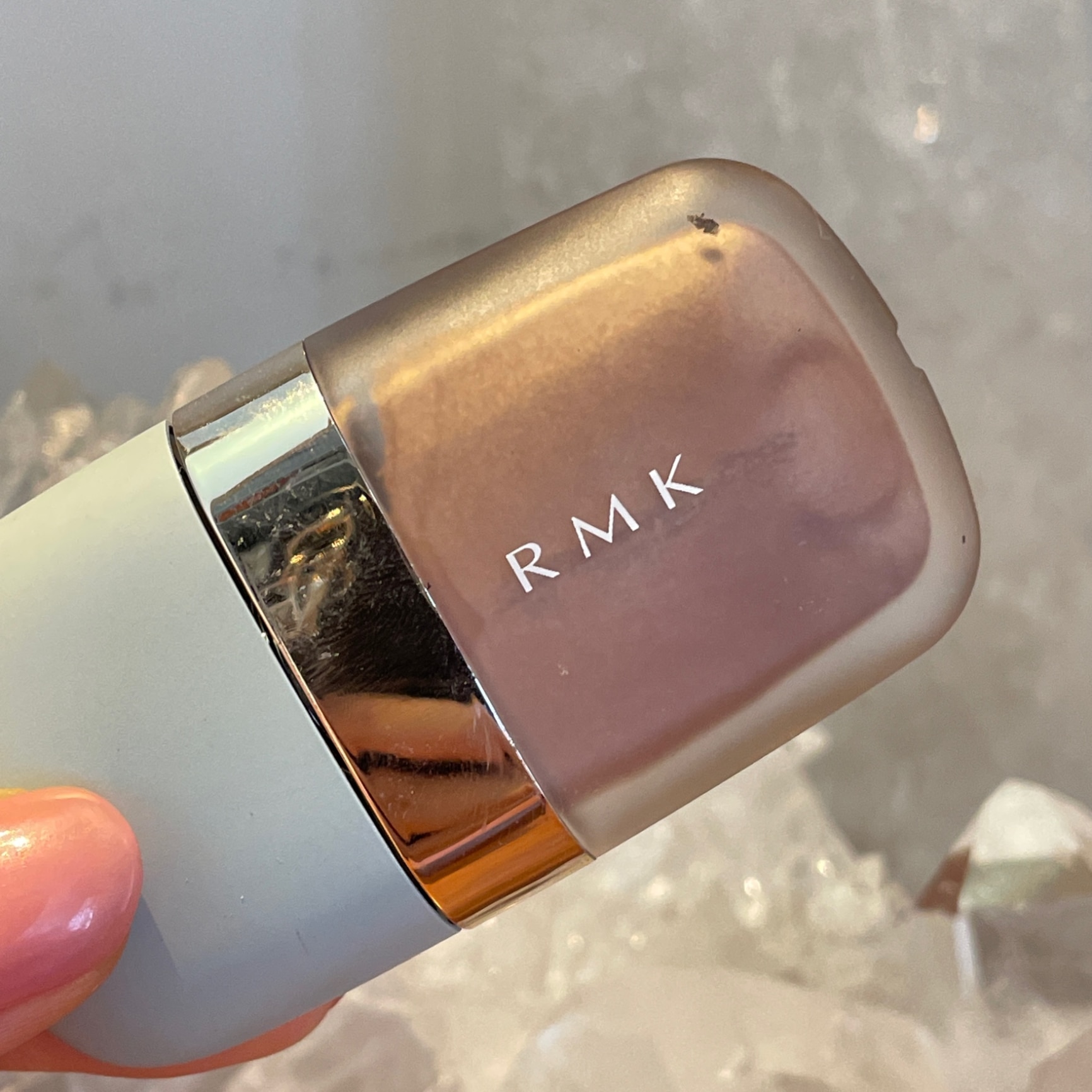 RMK アールエムケー リクイドアイズ #04 ゴールデンベージュ 4.5g 定形外送料無料