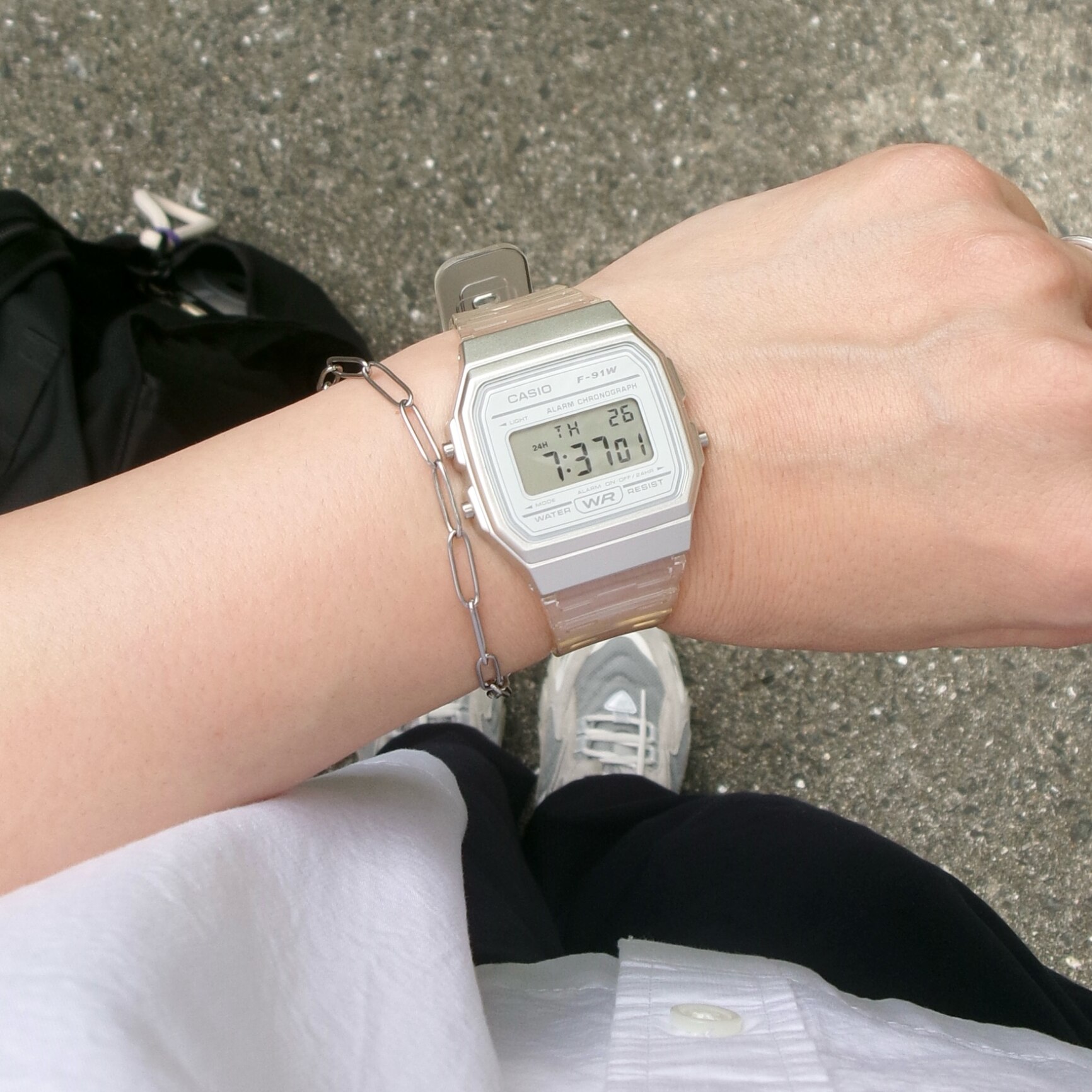 カシオ 【国内正規品】CASIO Collection ポップ クオーツ キッズタイプ F-91WS-7JH [F91WS7JH]【返品種別A】