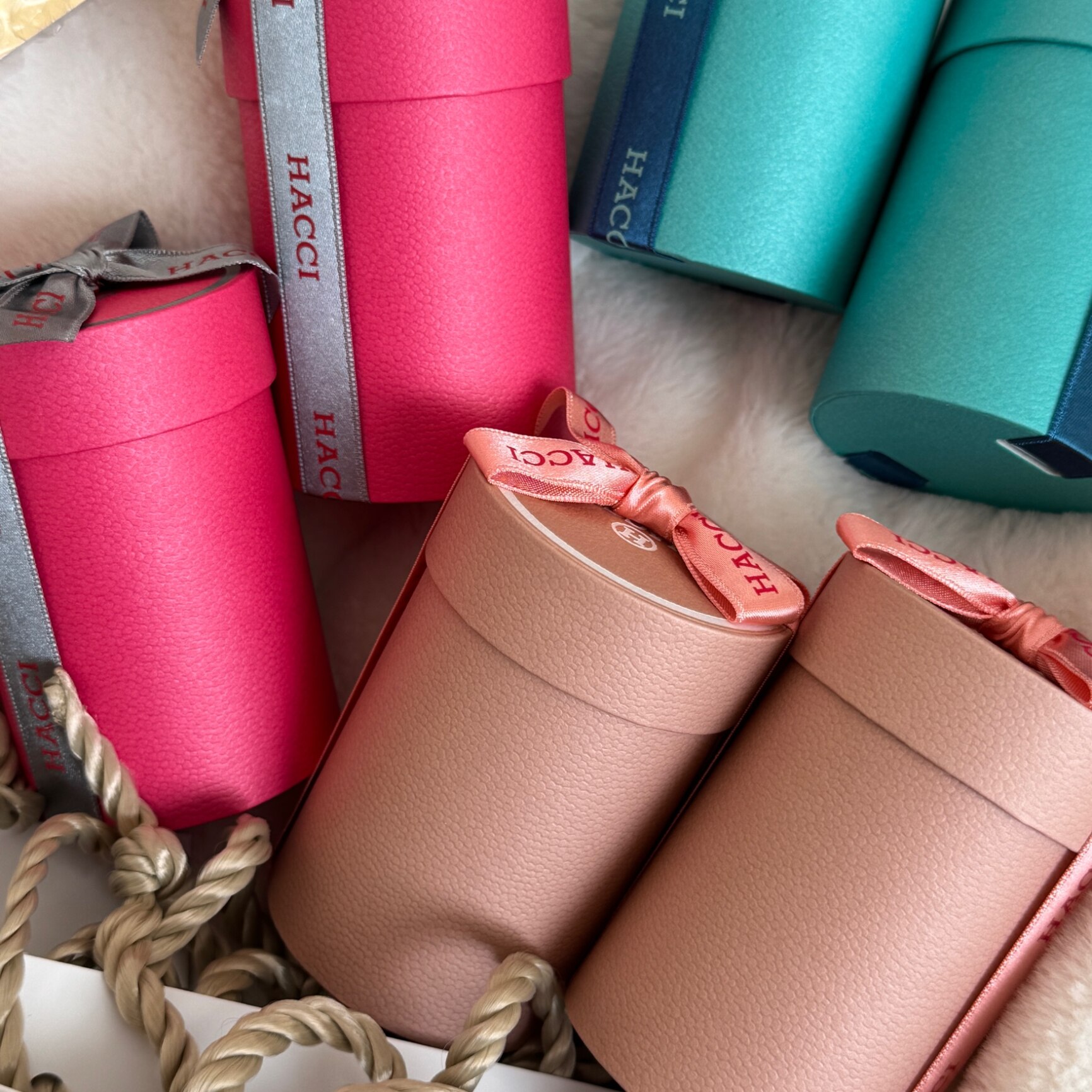 【公式】HACCI ハンガリー産アカシア 95g / プチBOX入り / hacci ハッチ はっち / はちみつ ハチミツ 蜂蜜 / プレゼント ギフト お祝い 内祝い プチギフト 誕生日 ...