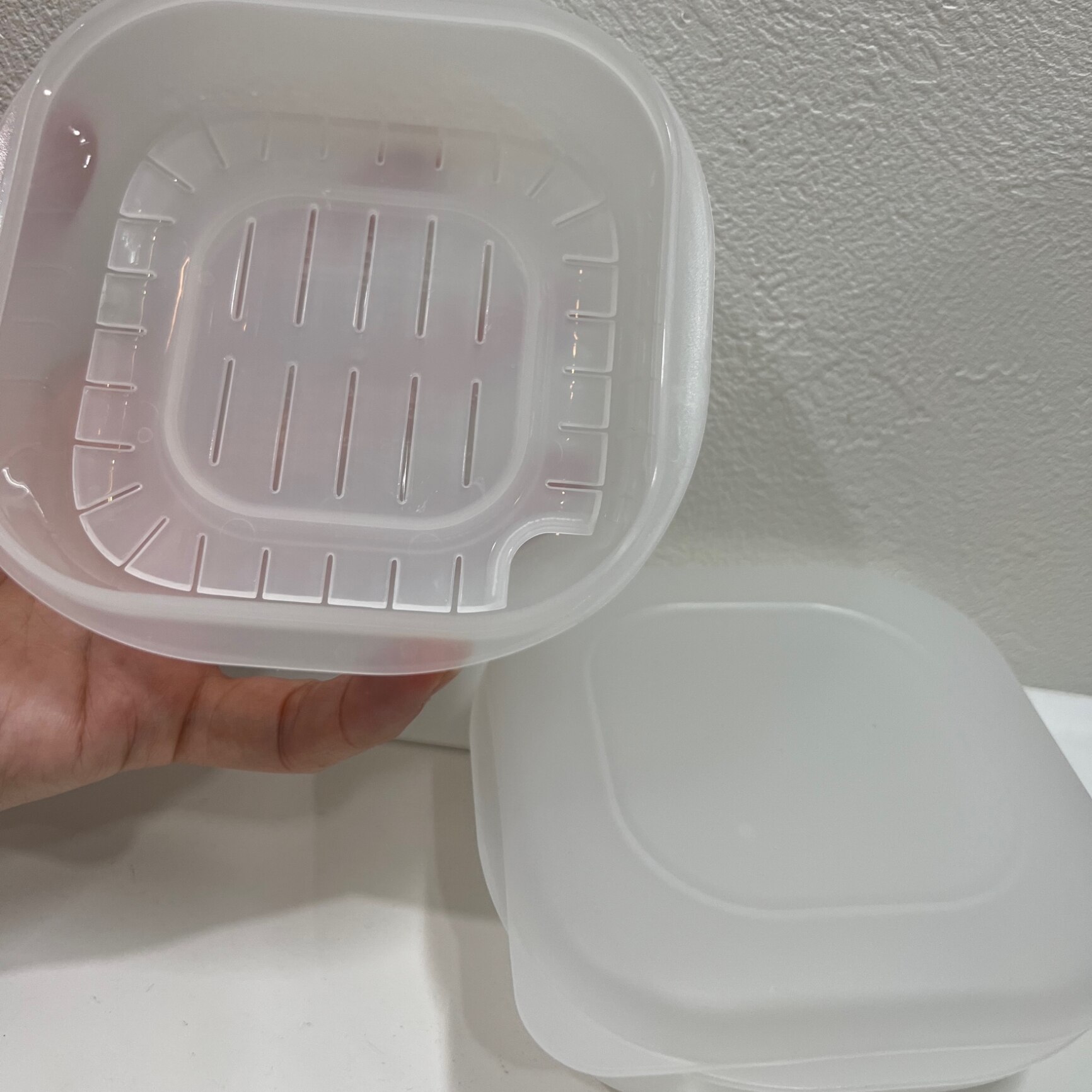 限定マットクリアも【マーナ公式】極 冷凍ごはん容器 1個・2個入り 約150g ごはん 冷凍 容器 保存容器 BPAフリー お米 ご飯 プラスチック 四角 正方形 透明 食洗機対応 電子レンジ ...