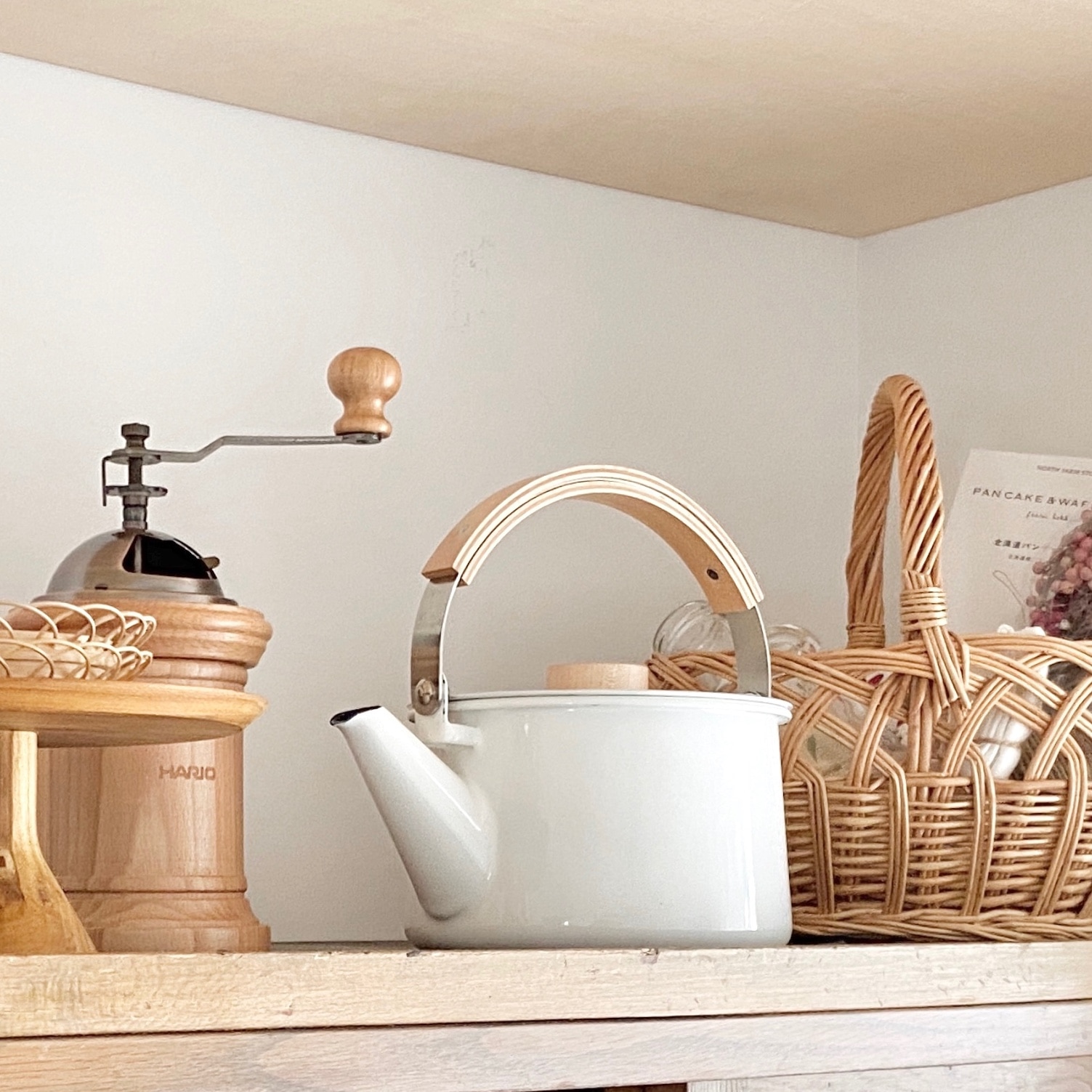 kaico（カイコ） 小泉誠 ケトル 1.45L／K-008【小泉誠 やかん ホーロー 琺瑯 ポット 湯沸かし 直火・IH対応】【母の日】