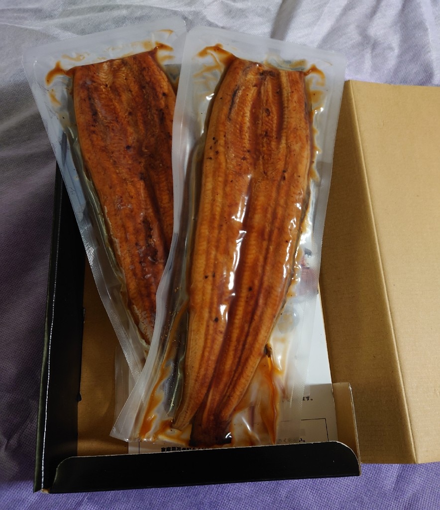 うなぎ 国産 2尾 送料無料 蒲焼き 2024 ウナギ 約180g（計約360g）鹿児島 無投薬 風呂敷 鰻 冷凍 真空パック 食品 土用丑 土用 丑の日 unagi プレミアム 山田水産 ...