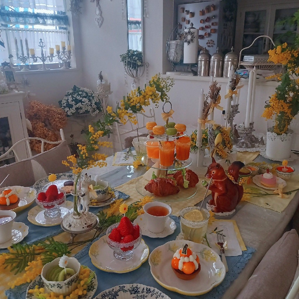 ★ いちご DX 560g (280g×2パック) 紅ほっぺ きらぴ香 イチゴ 苺 ホワイトデー お返し 贈答用 食べ比べ 産地直送 高級 静岡県 伊豆の国 フルーツ 果物 誕生日 贈り物 ...