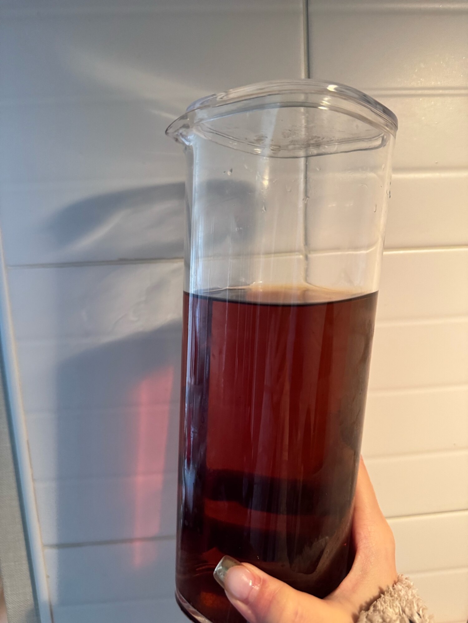 KINTO キントー OVA ウォーターカラフェ 1L(麦茶ボトル お茶ポット お茶ボトル お茶 ボトル お茶入れ 冷蔵庫 ピッチャー 水差し 耐熱 カラフェ 麦茶ポット 麦茶 洗いやすい ...