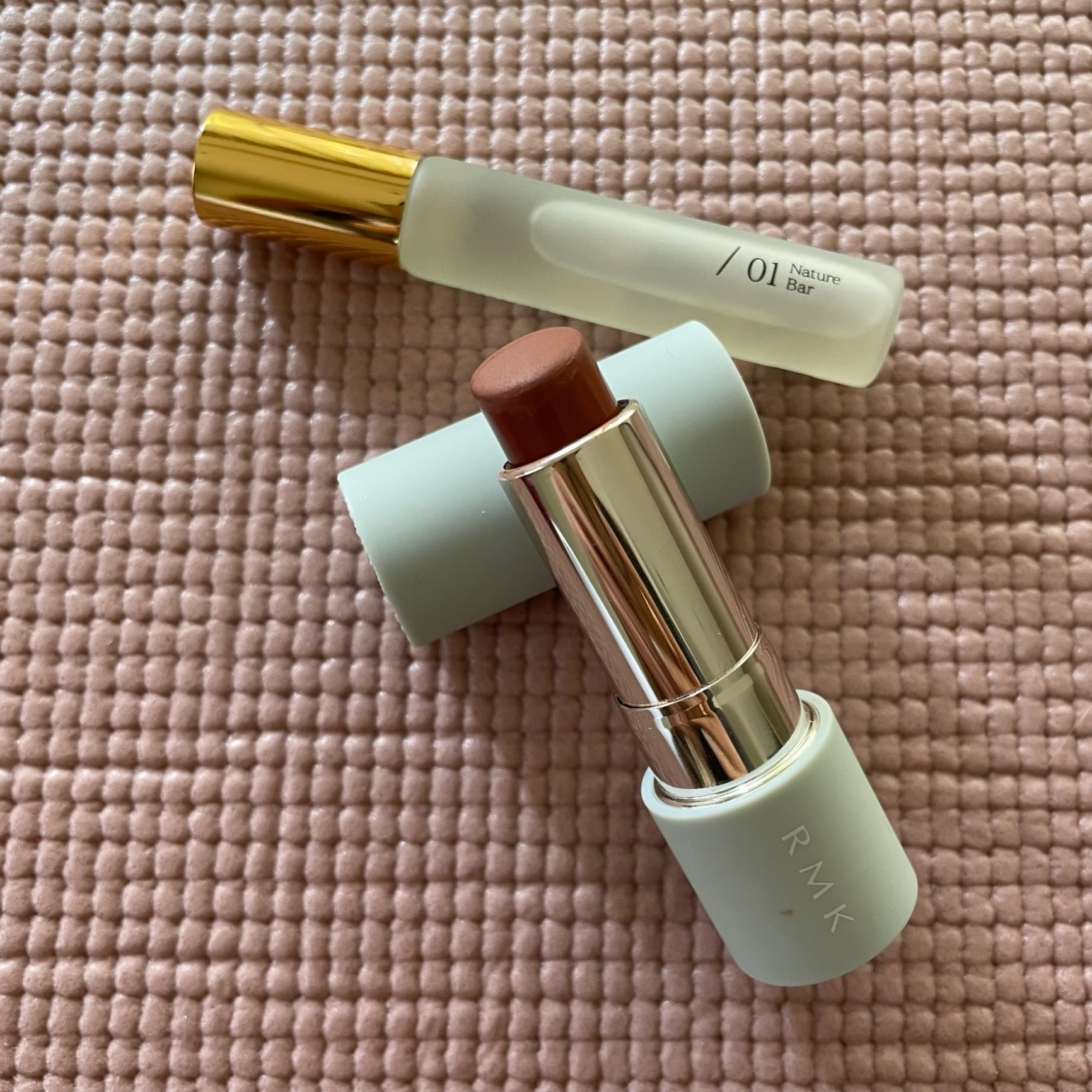 【メール便可】RMK ザ マット リップカラー 4g #01 ピーチフォグ