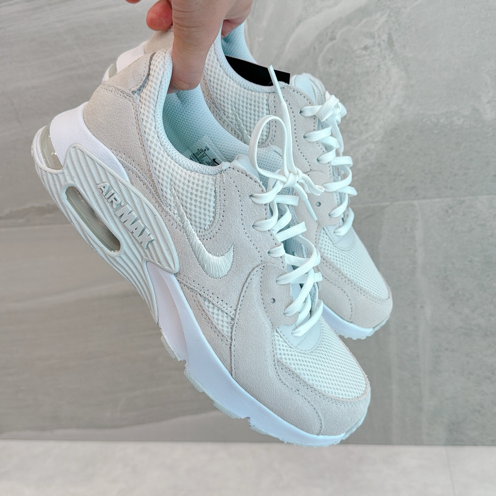 ナイキ（NIKE）（レディース）スニーカー エアマックス エクシー CD5432-009 AIRMAX EXCEE