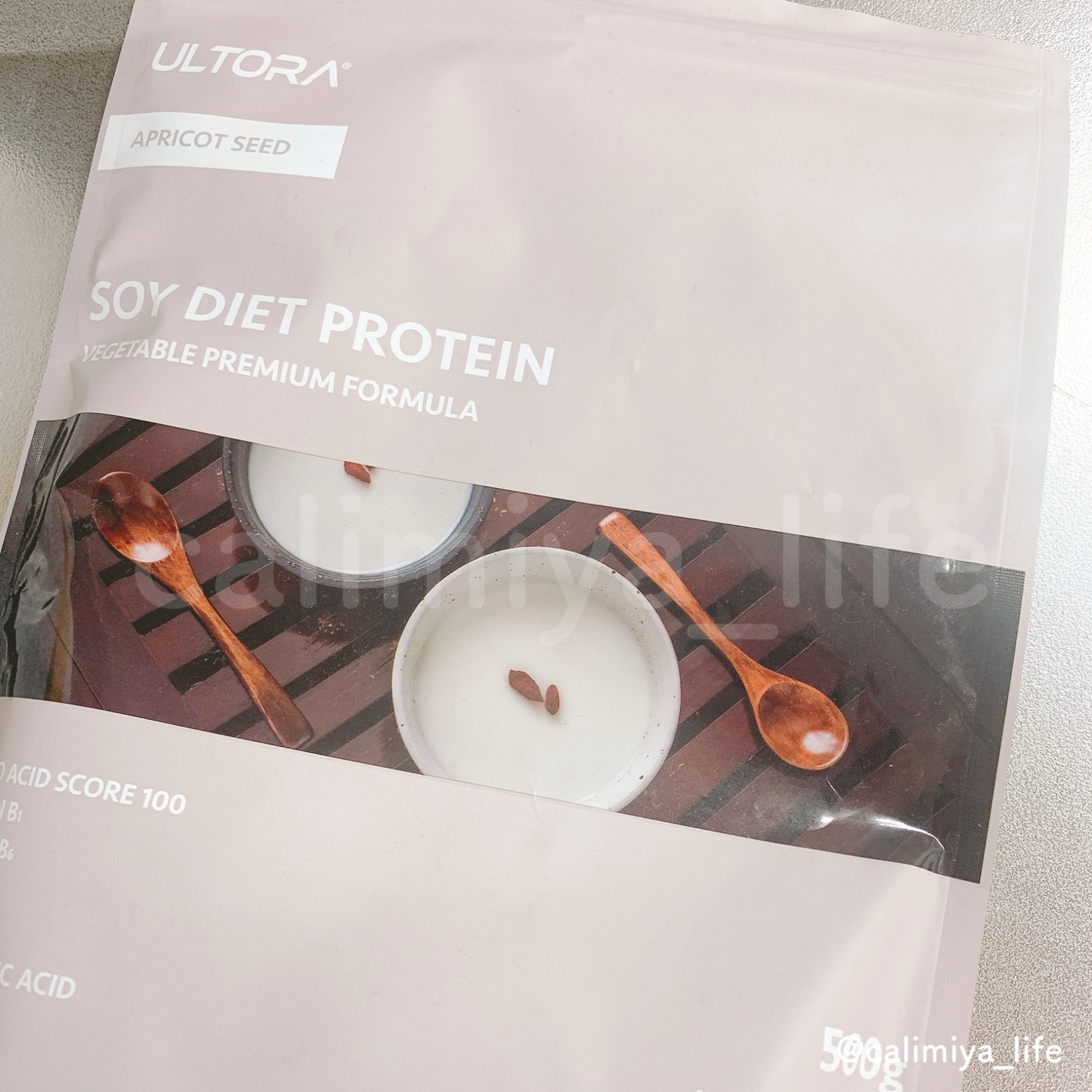 ソイプロテイン 女性 人工甘味料不使用 無添加 美容 大豆プロテイン ウルトラ 選べる3フレーバー 500g 女性 男性 ダイエット ULTORA 国産 置き換え 食事の置き換えやトレーニング ...