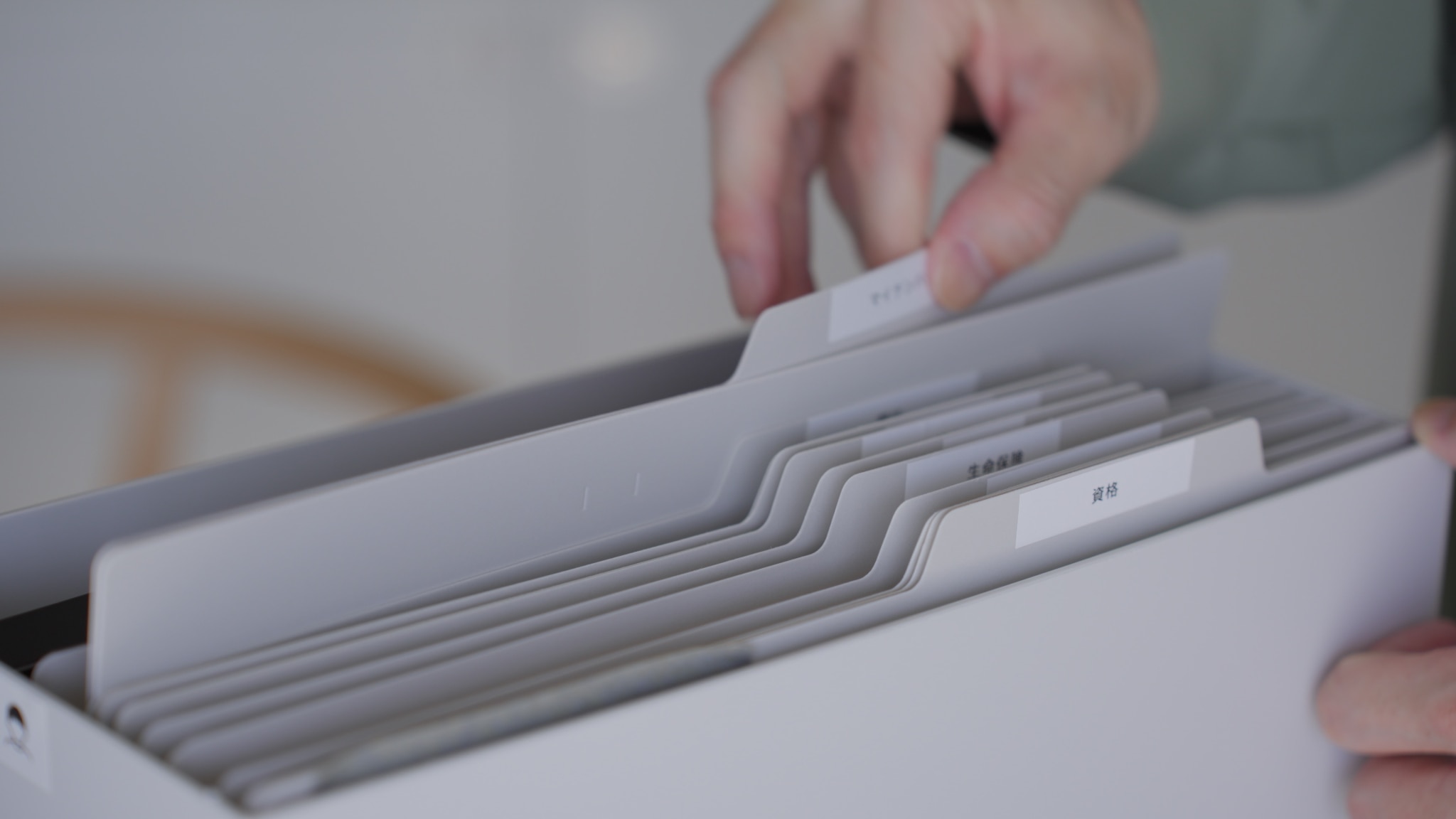 コクヨ 個別フォルダー（カラー・PP製） A4 グレー A4－IFH－M 1セット（30冊：5冊×6パック） 【送料無料】