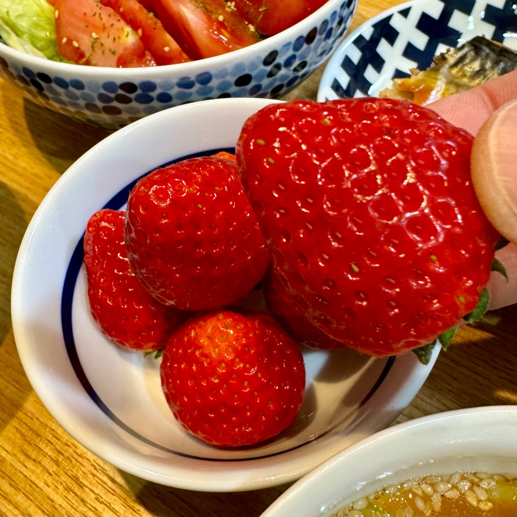 【ふるさと納税】《数量限定》新旧2種食べ比べセット（とちおとめ、とちあいか）290g×4パック 1.16kg以上｜先行予約 数量限定 栃木県 果物 くだもの フルーツ 苺 イチゴ ※2025年 ...