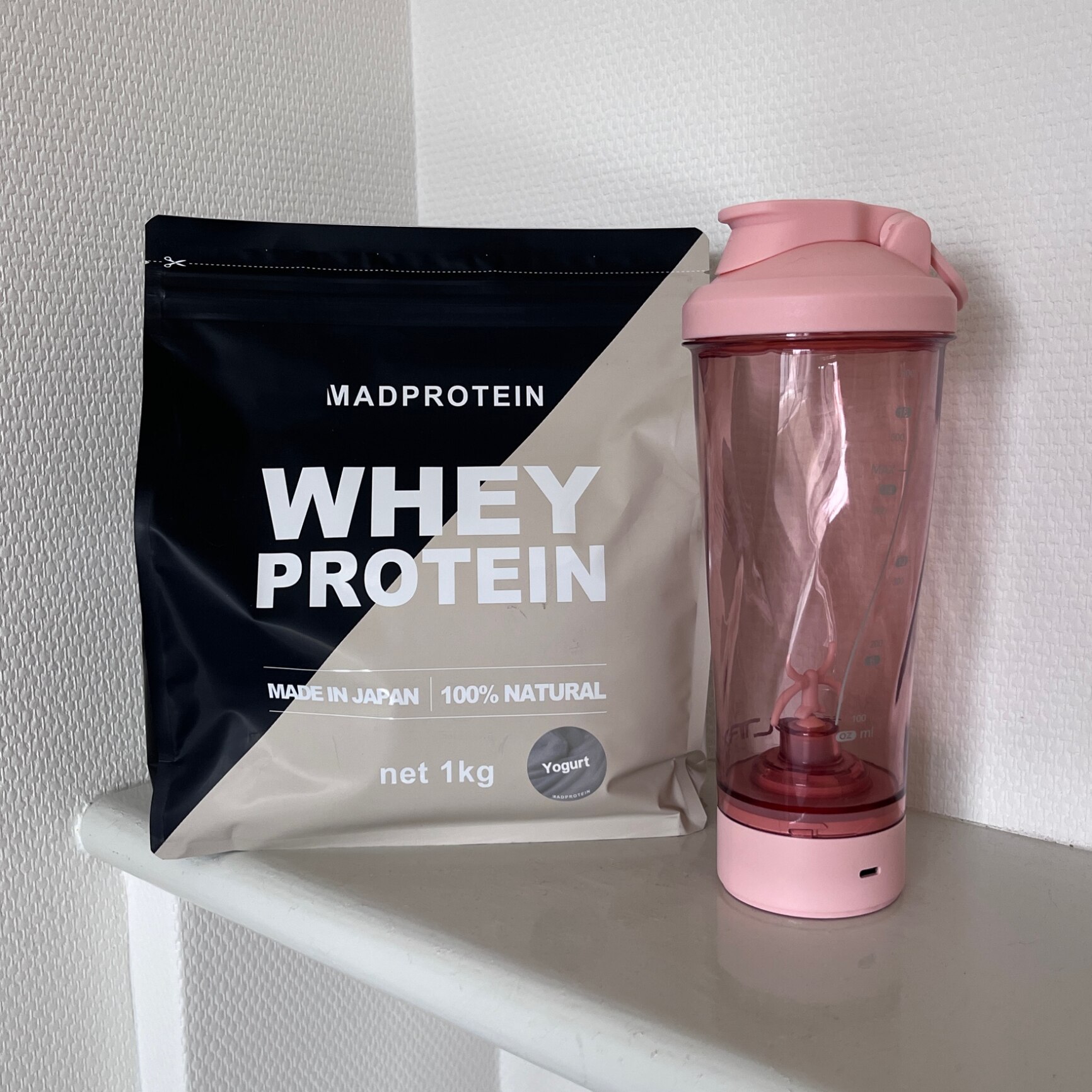 プロテイン ホエイプロテイン 1kg WPC ダイエット 女性 アミノ酸スコア100 コスパ 飲みやすい 溶けやすい 朝食 男性 美味しい 置き換えダイエット 無添加 プロテイン1キロ ...