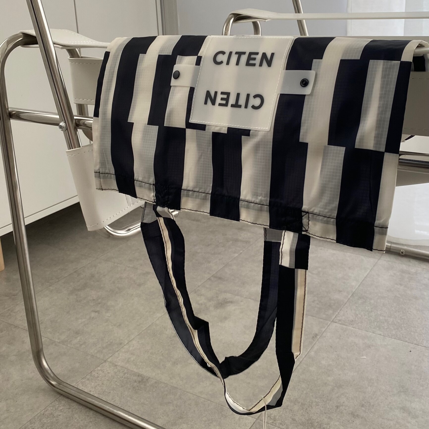 CITEN ＜CITEN＞くるくるパッチン ストライプ トートバッグ シテン バッグ その他のバッグ ピンク ブラック ネイビー