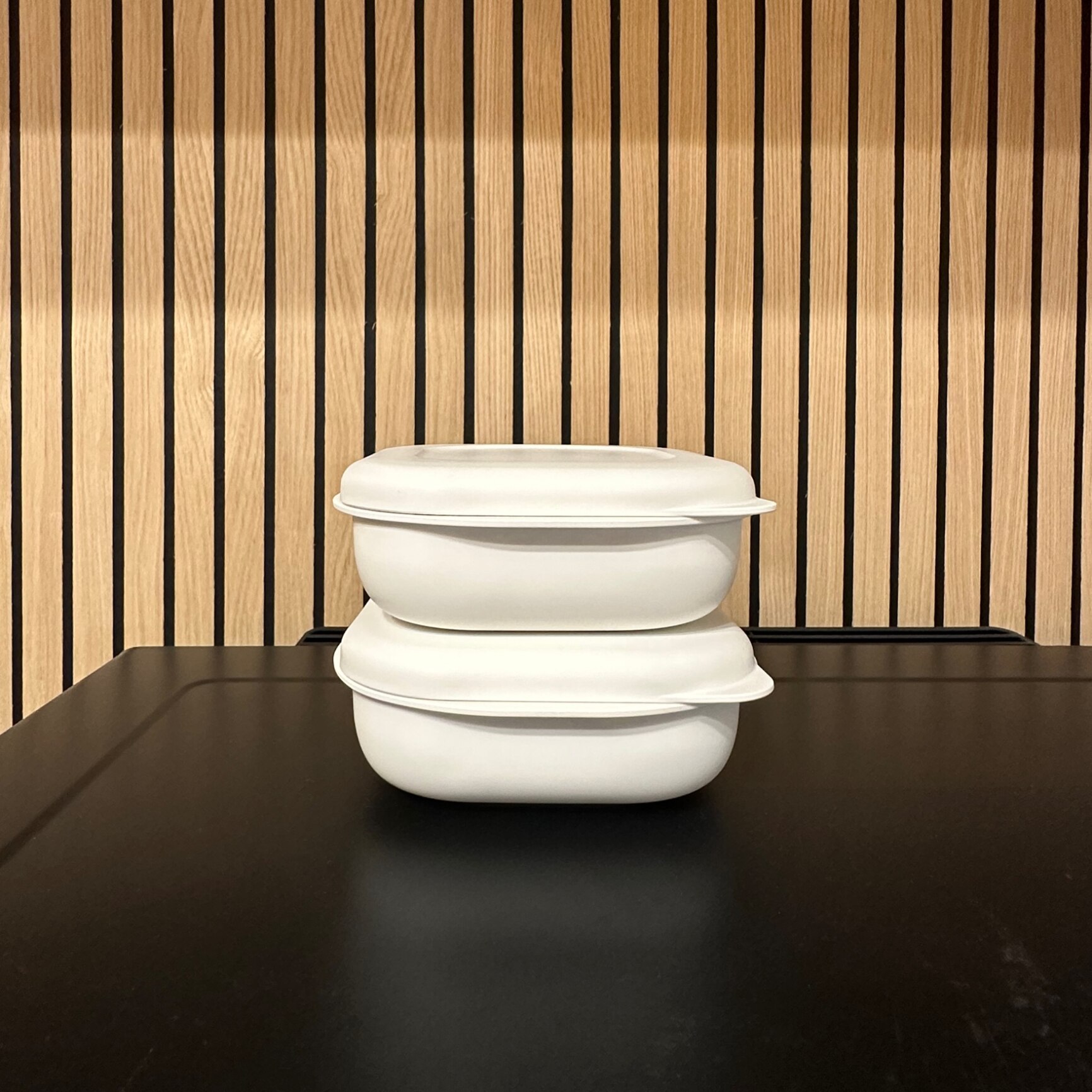 マーナ K748W 極 冷凍ごはん 容器 ホワイト 一膳分 約180g×2 送料無料