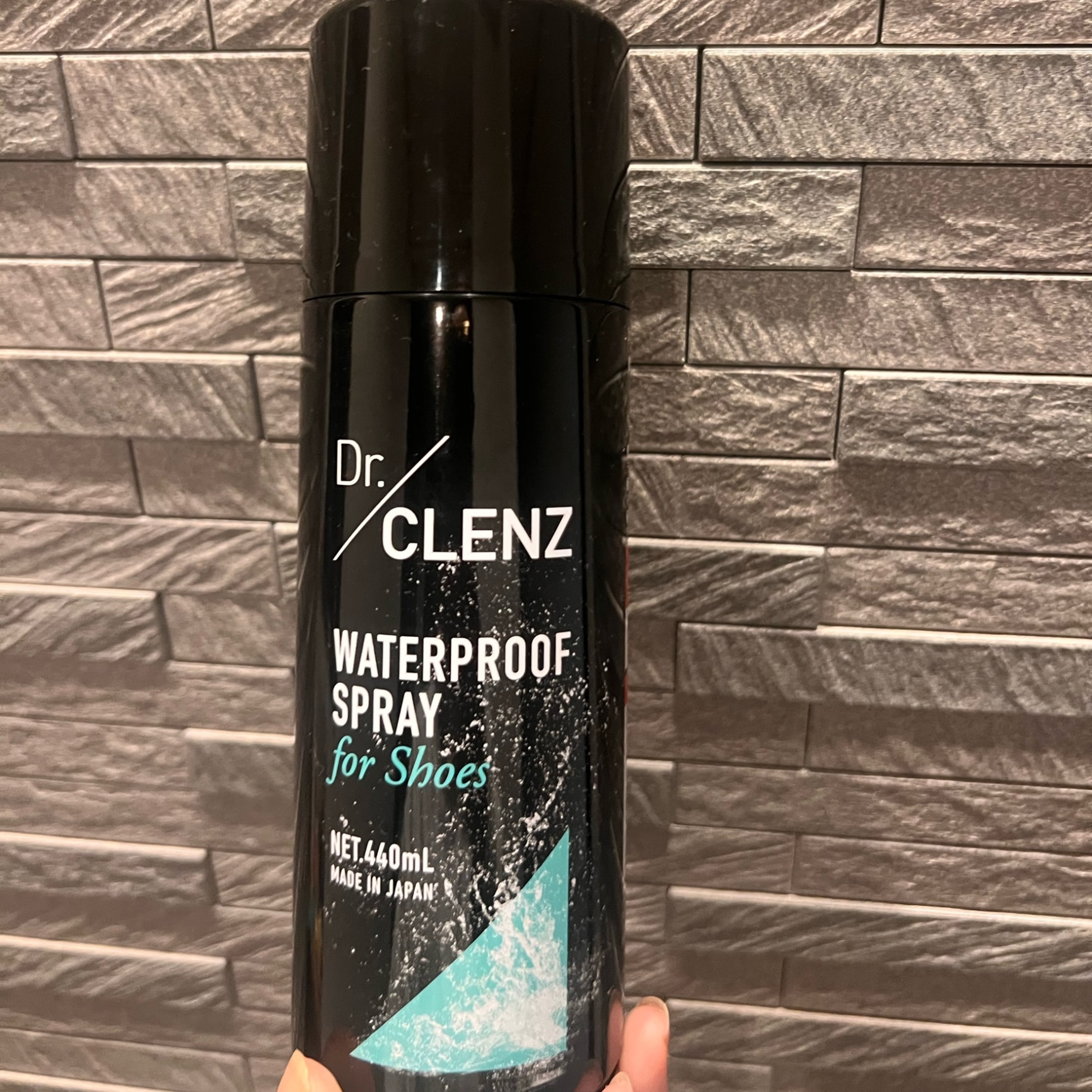 Dr.CLENZ 防水スプレー 440ml 靴 革 革靴 スニーカー 撥水スプレー 強力撥水 国産 革 衣類 リュック 傘 レインウェア 防汚 防油 幅広く使用可 [フッ素 × シリコンの ...