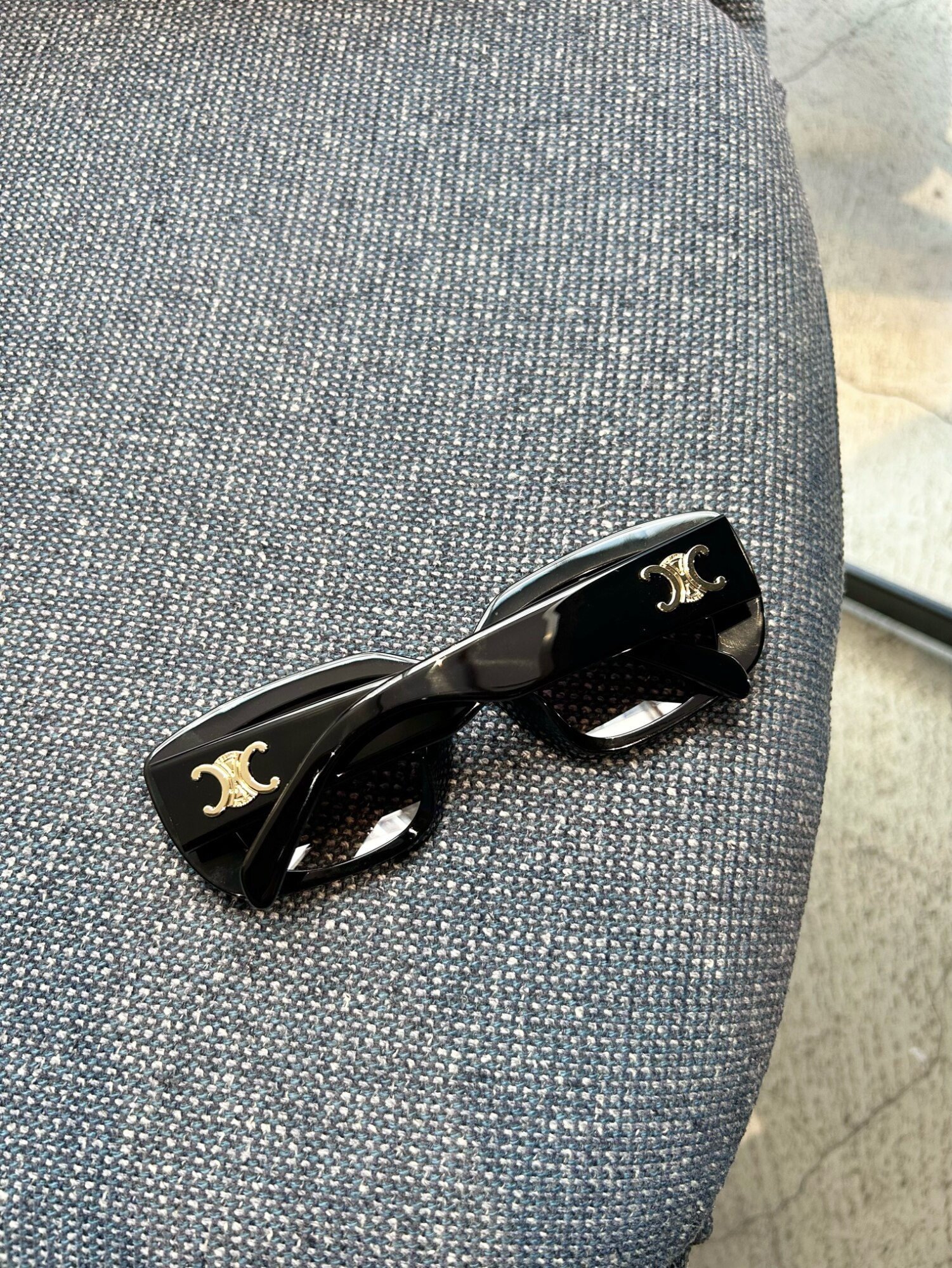 【7/30限定・最大2万円OFFクーポン配布中】CELINE セリーヌ サングラス TRIOMPHE 04 トリオンフ 4S216CPLB ...