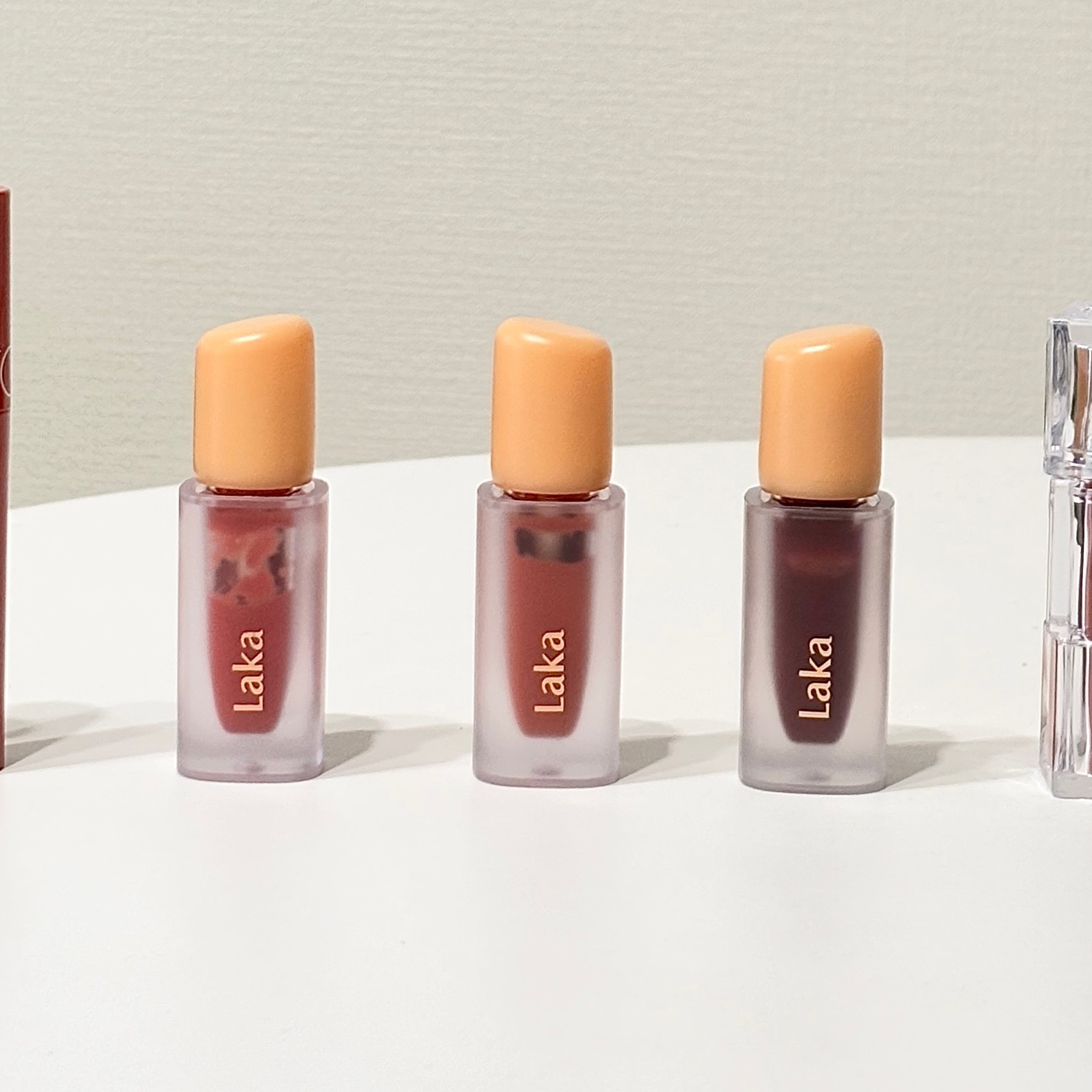 Laka ラカ フルーティーグラムティント 111・112・113・114・115