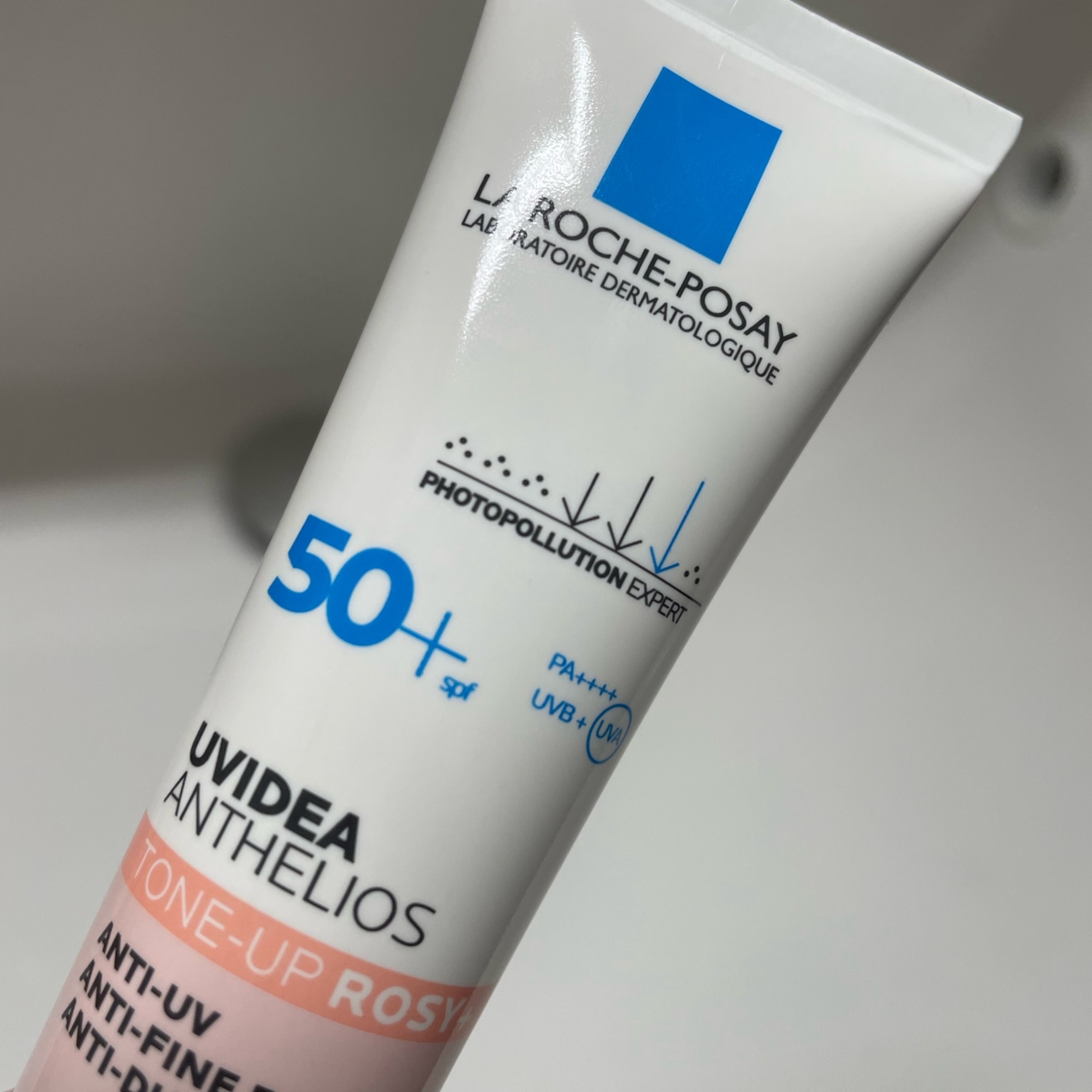 【マラソン期間限定10倍】【新発売】 ラロッシュポゼ UVイデア XL プロテクショントーンアップローズ+ 1本/30ml