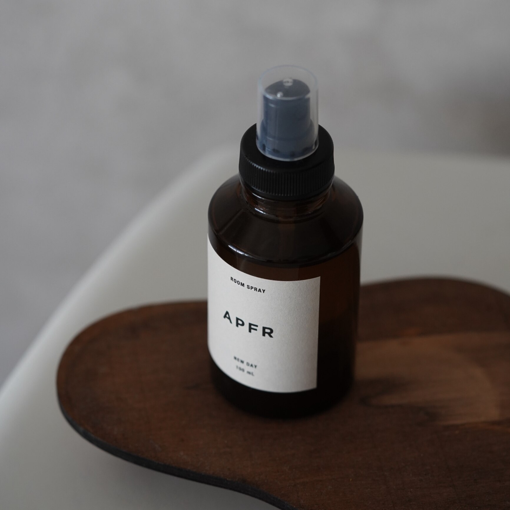 APFR アポテーケフレグランス ルームスプレー ミストスプレー おしゃれ ルームフレグランス 芳香剤 消臭 APOTHEKE FRAGRANCE ROOM SPRAY プレゼント ギフト