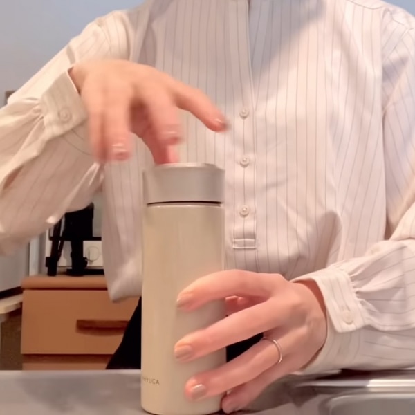 【KEYUCA公式店】ケユカ Raigh ステンレスボトル 280ml[おしゃれ 水筒 レディース 女性用 メンズ 男性用 ギフト プレゼント アウトドア ステンレス ステンレスマグボトル ...