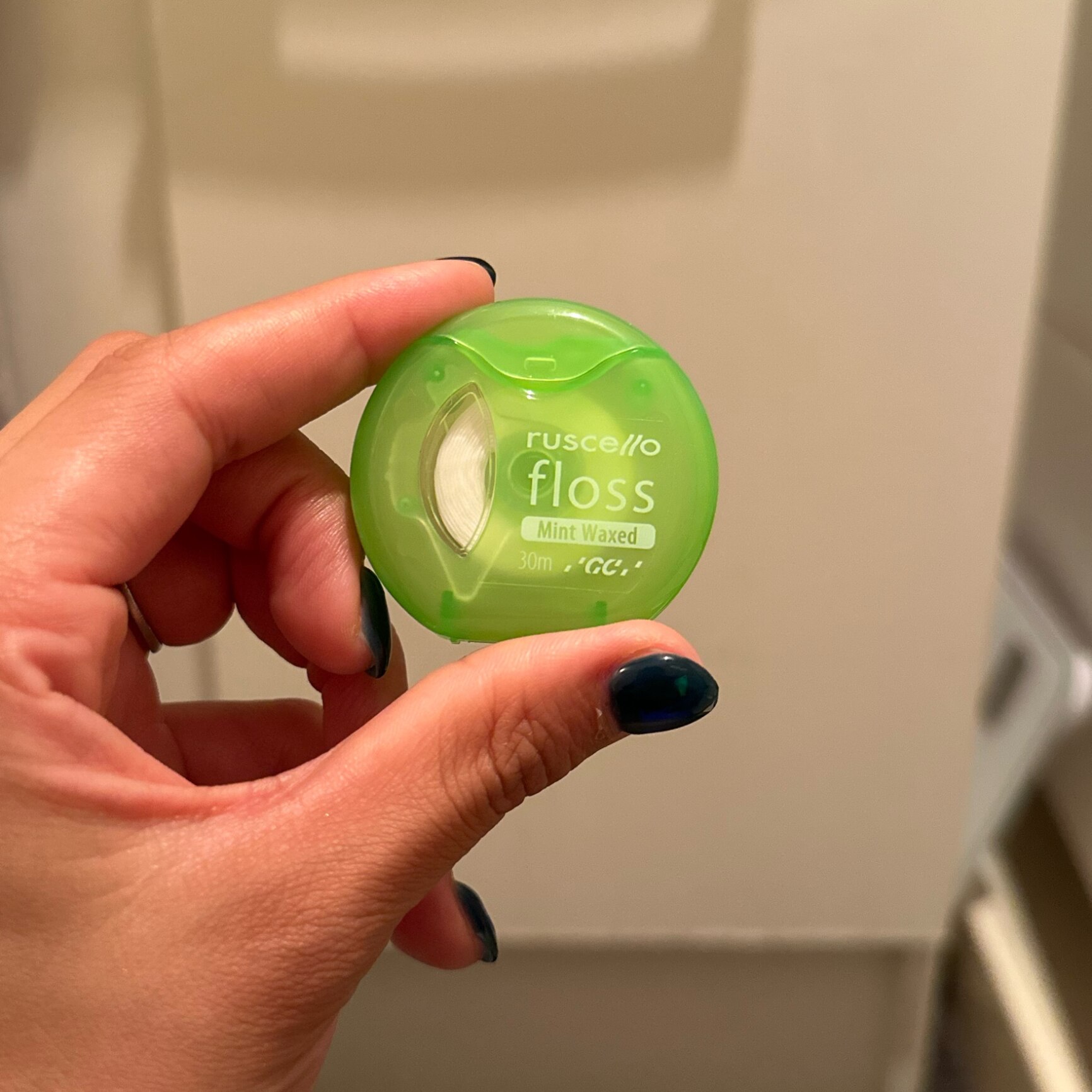 【7月ずっとポイント5倍UP※要エントリー】【送料無料】ジーシー【GC】 ruscello ルシェロ floss フロス ミントワックス付き ...