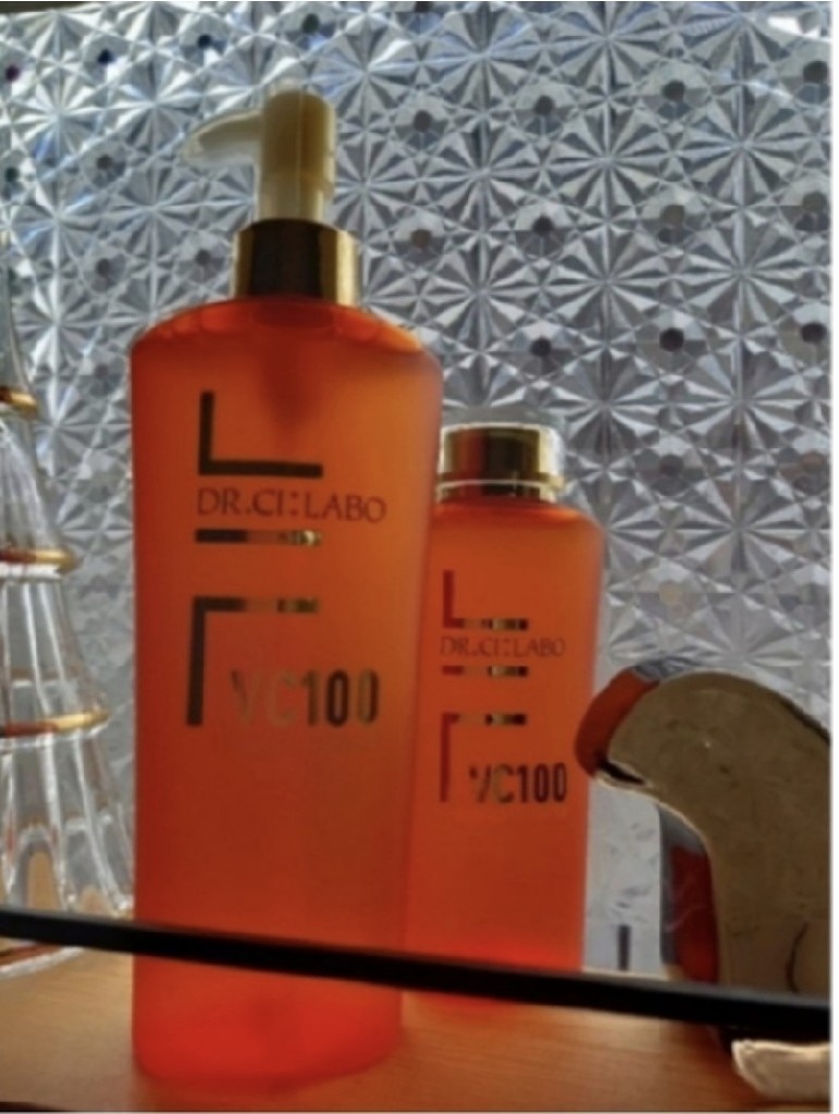 25%OFFクーポン発行中【旧品】VC100エッセンスローションEXR 285mL