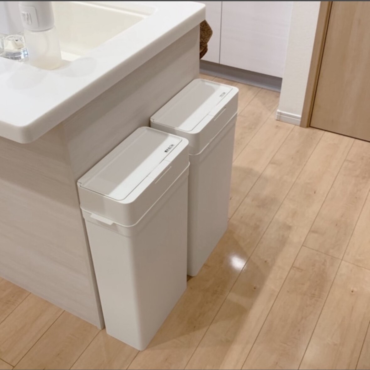 【POINT10倍】Like-it（ライクイット）シールズ25 密閉ダストボック【宅配便対象】ゴミ箱 ダストボックス 密閉 シンプル おしゃれ キッチン リビング 蓋つき