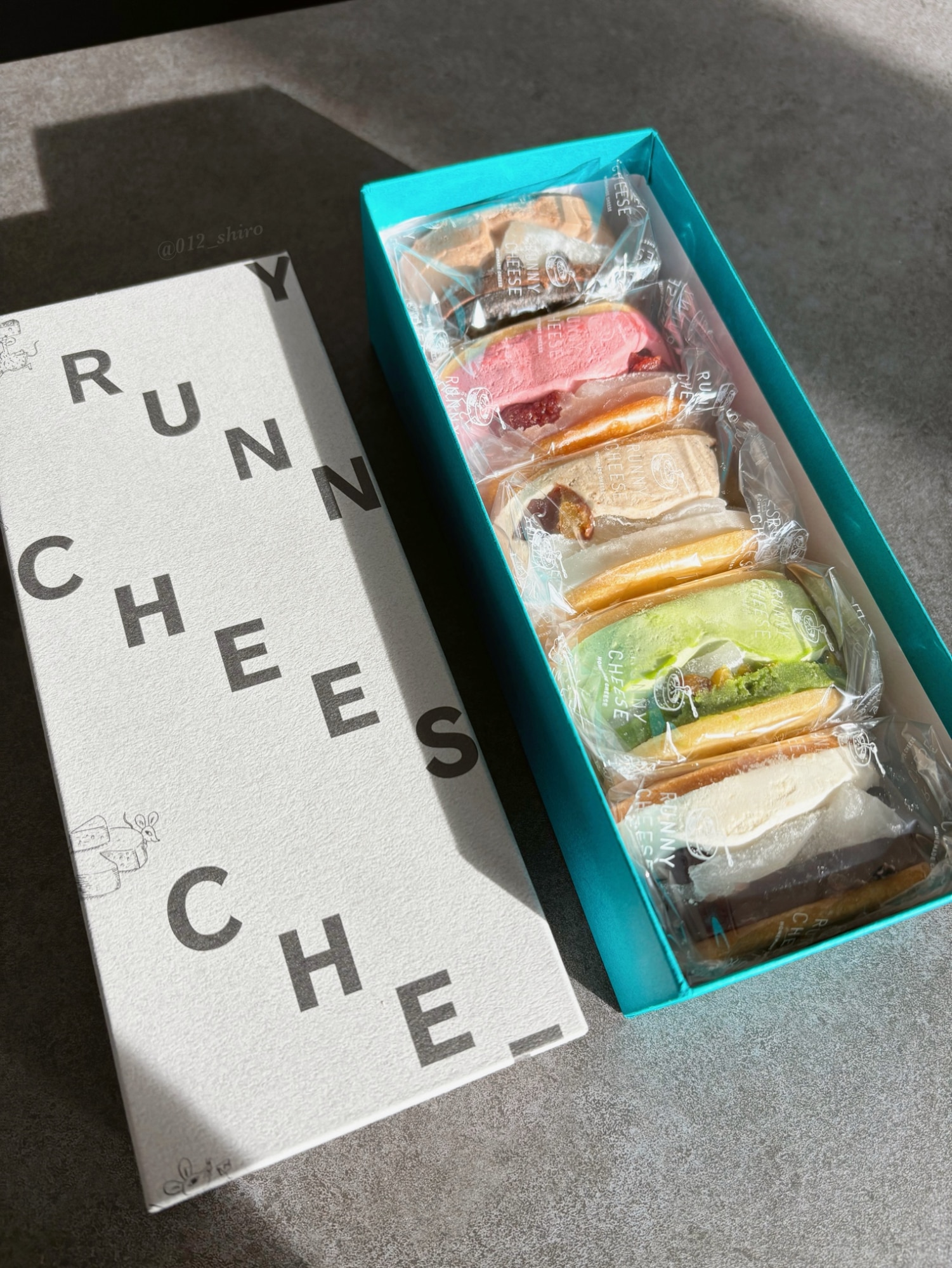 【RUNNYCHEESE】【羽二重5種アソート】ラニーチーズ バターサンド チーズケーキ バターチーズサンド 高級スイーツ お取り寄せ スイーツギフト もち 餅 チーズ スイーツ かわいい ...