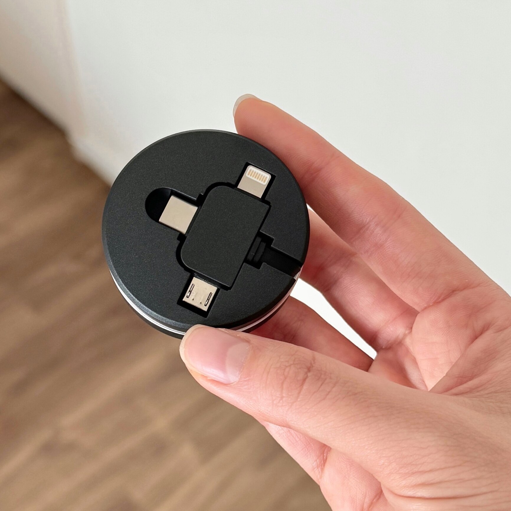 充電ケーブル CAFELE 3in1 iPhone Android Type-C Lightning microUSB 巻き取り 巻取り 式 アンドロイド USB 急速充電 データ転送