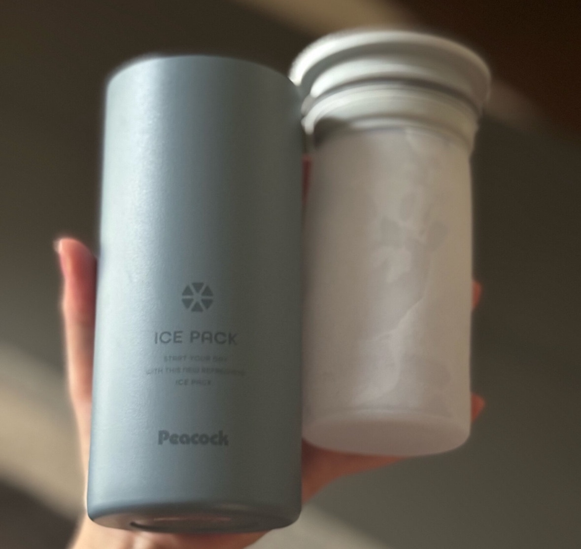 ピーコック アイスパック シリコーン氷のうタイプ ABB-L30 ホワイト/ブルーグレー [peacock 氷嚢 ラージ 大きめ 携帯 アイスパック 保冷 首 スポーツ 部活 アイシング ...