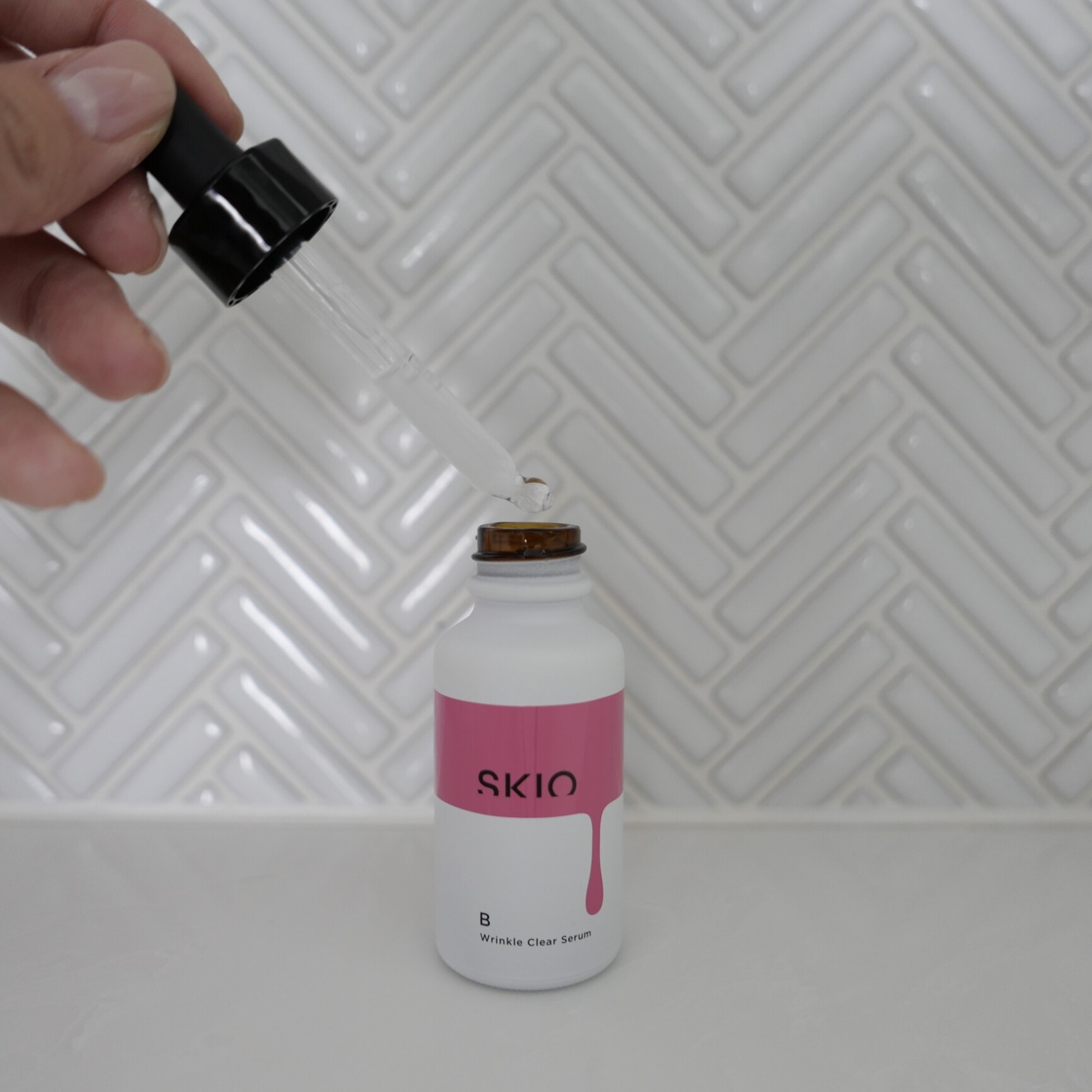 SKIO VB リンクルクリアセラム 医薬部外品 薬用 シワ改善美容液 24mL スキオ ハリ 日本製 ビタミンB コラーゲン ロート製薬 | 美容液 保湿 セラム スキンケア ブースター 顔 ...