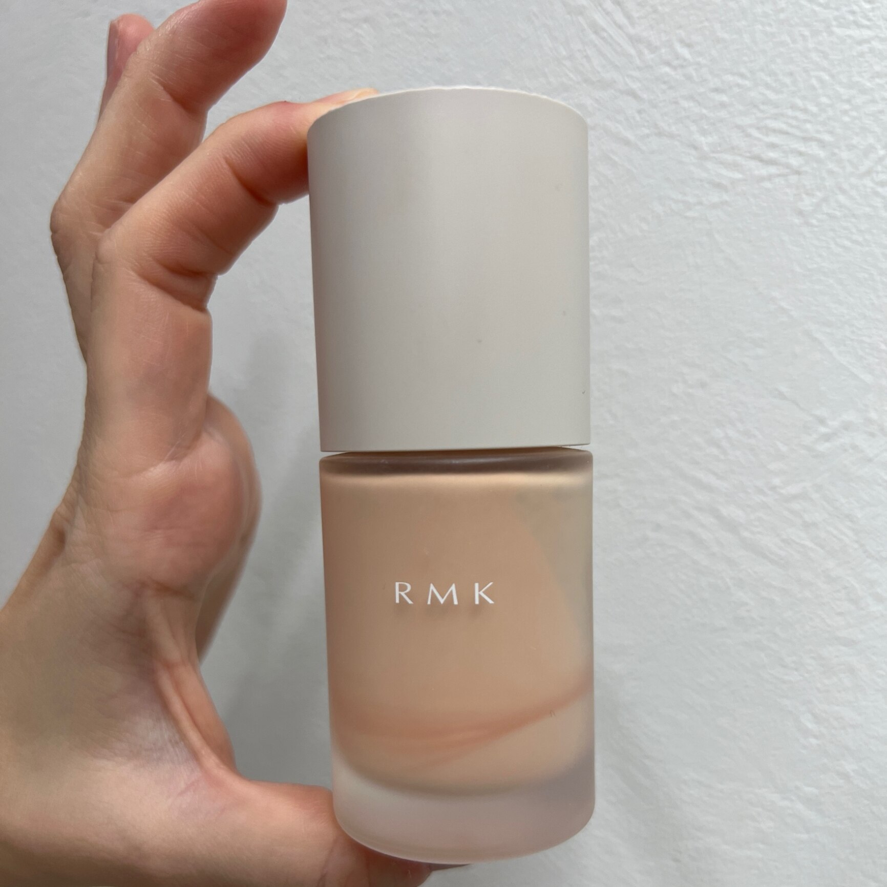 RMK リクイドファンデーション フローレスカバレッジ SPF20/PA++ 30ml #200L【メール便は使えません】