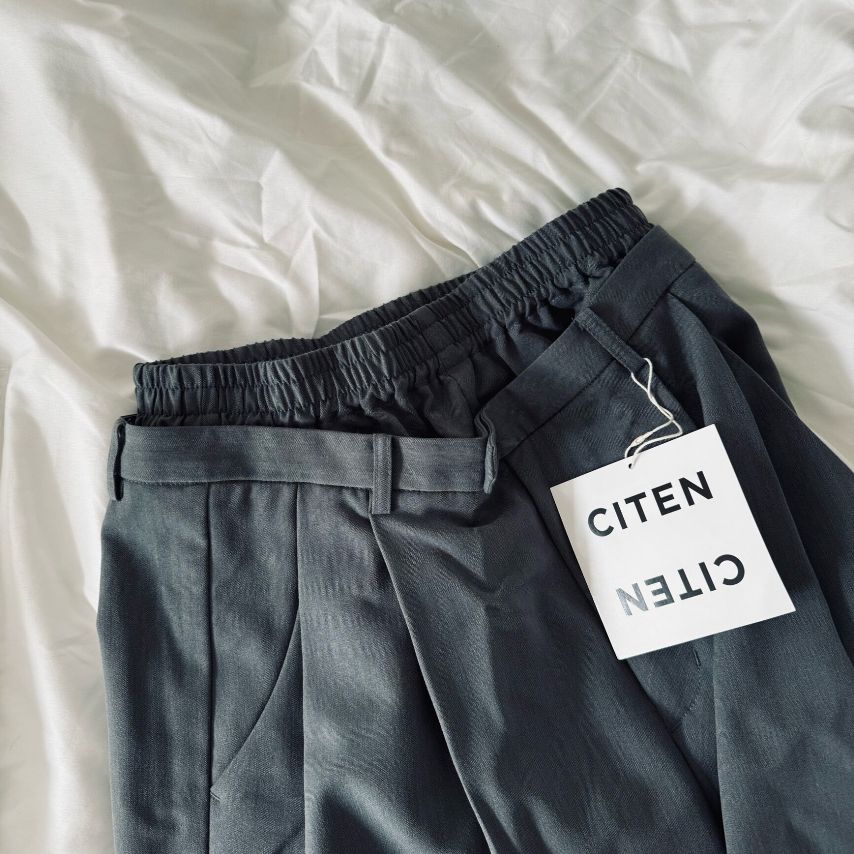 【SALE／50%OFF】CITEN ＜CITEN＞レイヤード ウエスト ワイド スラックス シテン パンツ その他のパンツ ベージュ ブラック グレー