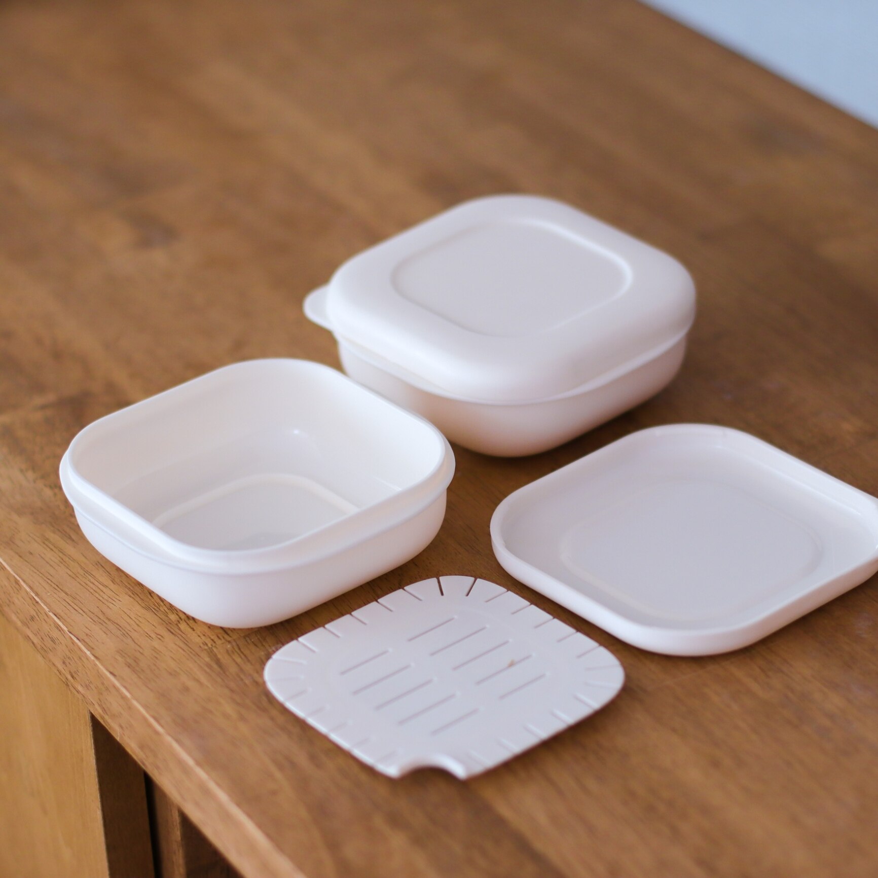 12時まで当日出荷 マーナ 極 冷凍ごはん容器 4個入り K748 冷凍ごはん marna お米 ごはん 冷凍 容器 冷凍保存 炊き立てごはん ふっくら 一膳 レンジ 冷凍ごはん 炊き立て ...