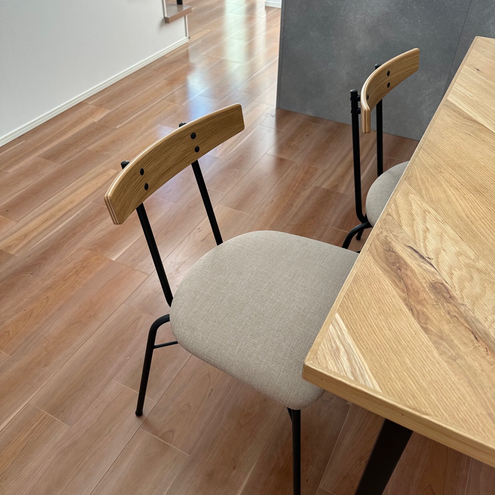 【送料無料】ダイニングチェア anthem Chair（adap） ナチュラル 【組立品】【代引不可】