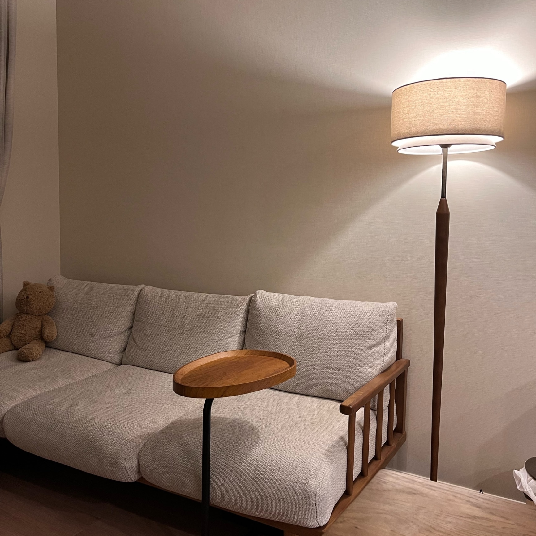 SVANTE スヴァンテ フロアスタンド フロアランプ 間接照明 FLOOR LAMP スタンドライト スタンド照明 フロアライト ファブリックシェード ウッド スチール おしゃれ 照明 ...