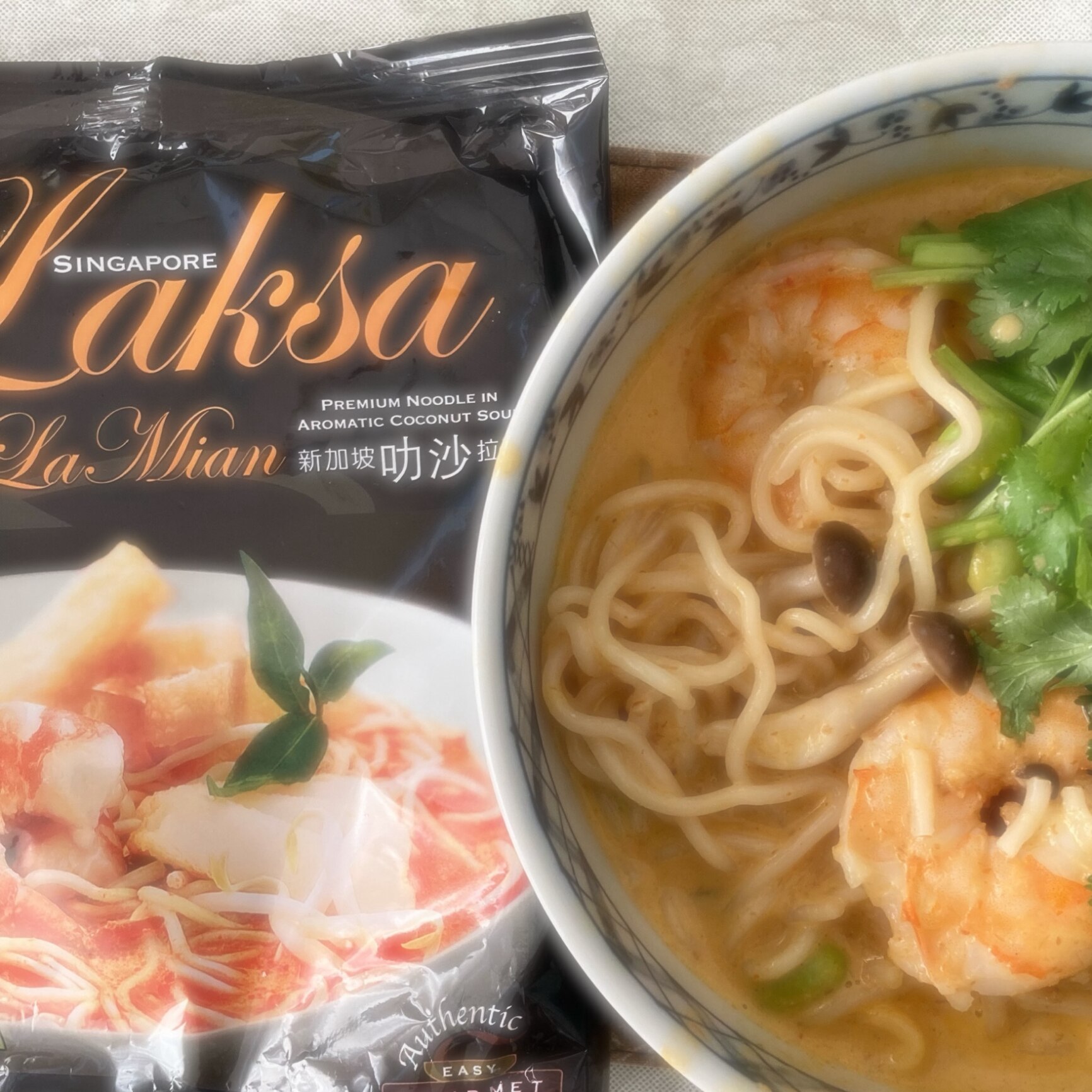 【回数制限無しのレビュー書いて10％OFFクーポン配布中♪】プリマ・テイスト ラクサラーメン 185g (麺100g、調味ソース、調味オイル付き)×4個セット インスタントラーメン 袋ラーメン 袋麺
