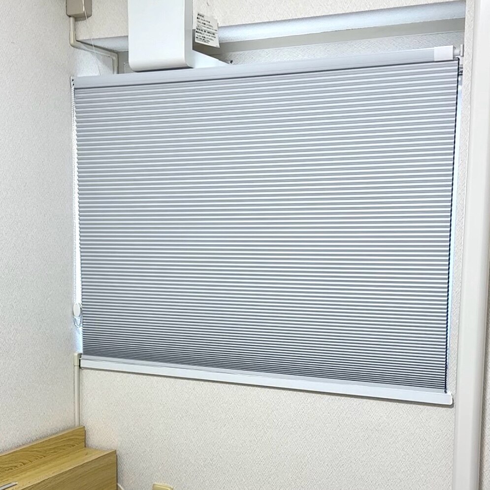 【先着限定25％OFFFクーポン配布中】ハニカムスクリーン ハニカムシェード プリーツスクリーン 突っ張り式 ハニカムスクリーン ハニカム ...