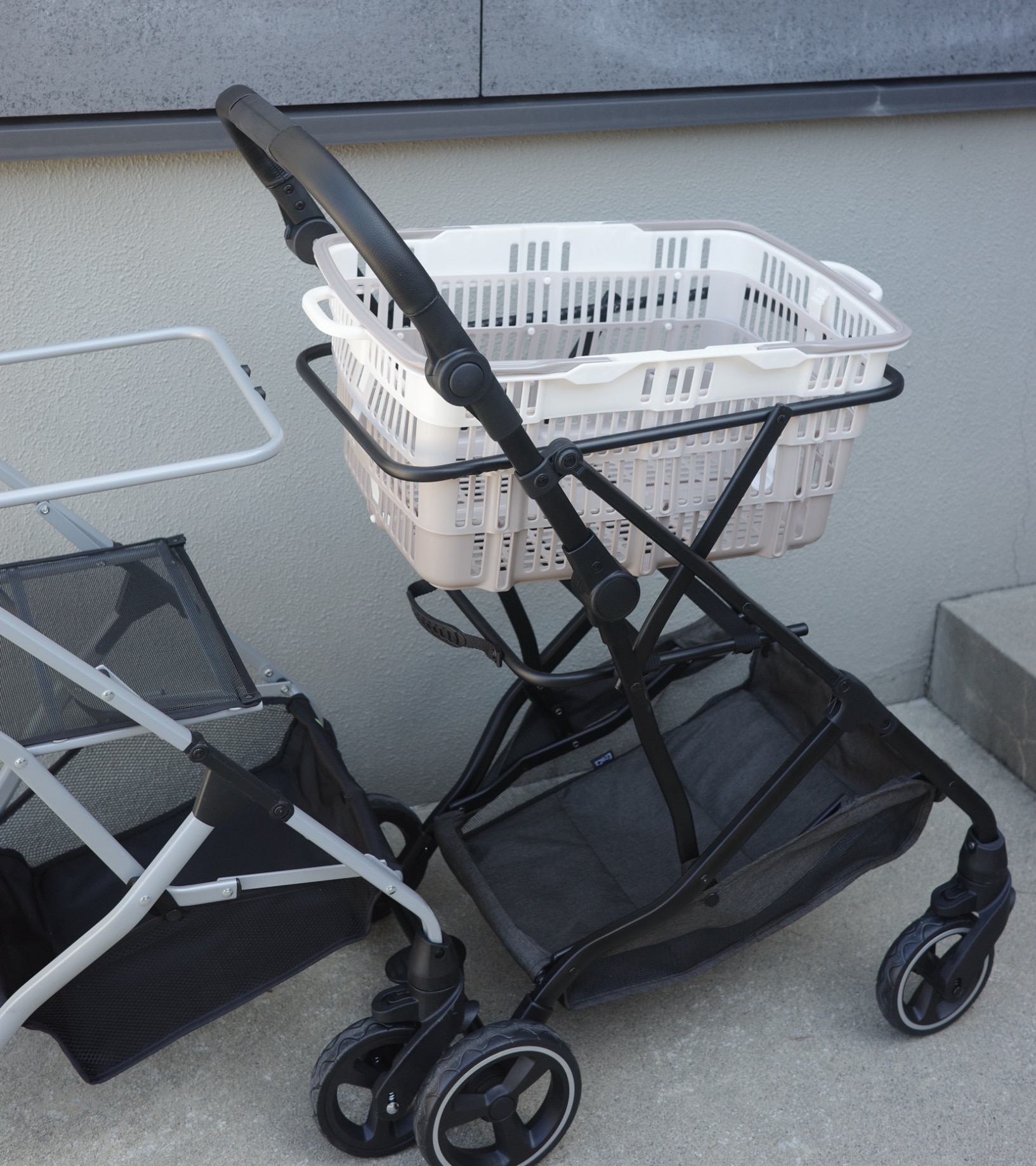 新登場【高さ調整機能付】 Ecoca エコカ エクセラ ショッピングカート （保冷バッグセット） おしゃれ 特許取得 折りたたみ 4輪 カート 静音 軽量 高齢者 キャリーカート 買い物カート ...