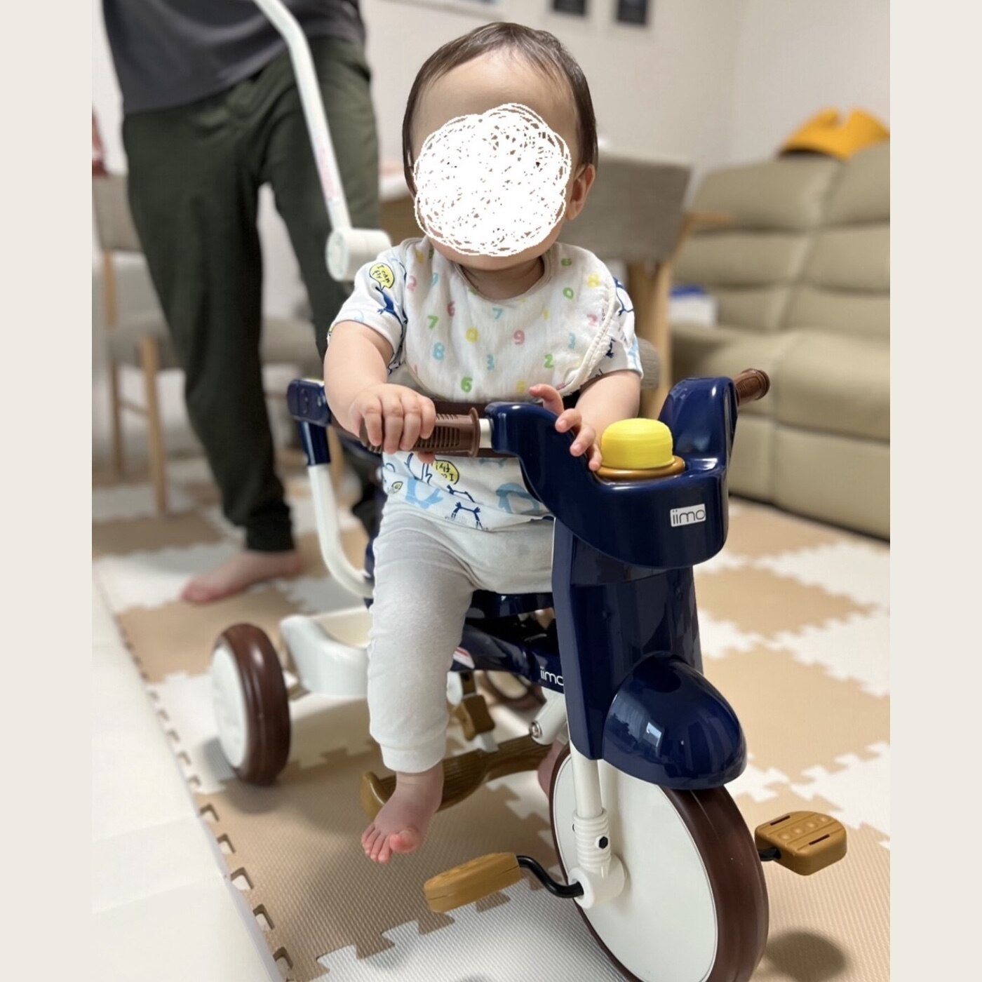 \無料イラスト入りボックス／ iimo TRICYCLE 2 #02 三輪車 おしゃれ かじとり 1歳 2歳 3歳 レッド ブラウン ホワイト 高級 デザイン スタイリッシュ 子供 キッズ ...