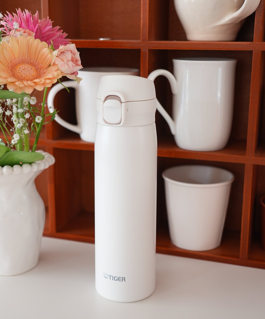 タイガー 水筒 食洗機対応 パッキン一体 350ml 500ml 600ml 真空断熱ボトル MKR-W035 MKR-W050 MKR-W060 ワンプッシュ サハラ マグ スリム ...