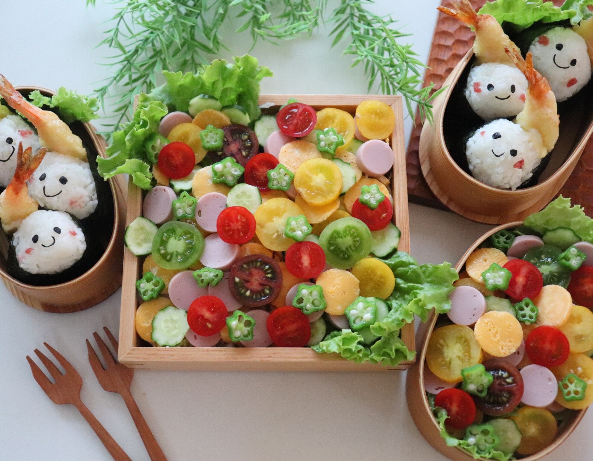 【6213】☆8【送料無料】【取寄】五木食品 半生冷し中華 2人前 252g×12袋入り〔1ケース販売〕早ゆで3分 レモン果汁入りスープ付き冷やし中華【2ケースまで1配送】※北海道・東北・信越 ...