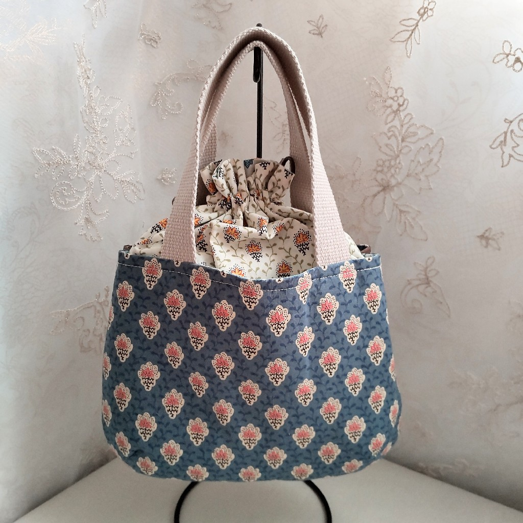 【スーパーSALE期間中ポイント10倍】SOULEIADO ソレイアード 生地 シーチング生地 プティット・フルール・デ・シャン アンティーク ブルー 青 小紋柄 手作り 手芸 ソーイング ...