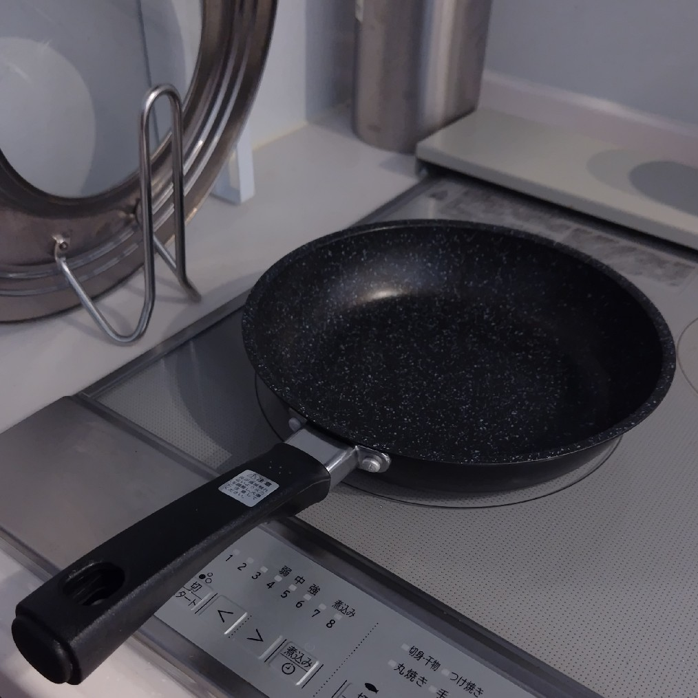 フライパン 貝印 軽いフライパン 20cm 〜 32cm IH ガス 対応 | 軽量フライパン 軽量 IH対応 ガス火 ガスコンロ 26cm 28cm 30cm 32cm 20 28 30 ...