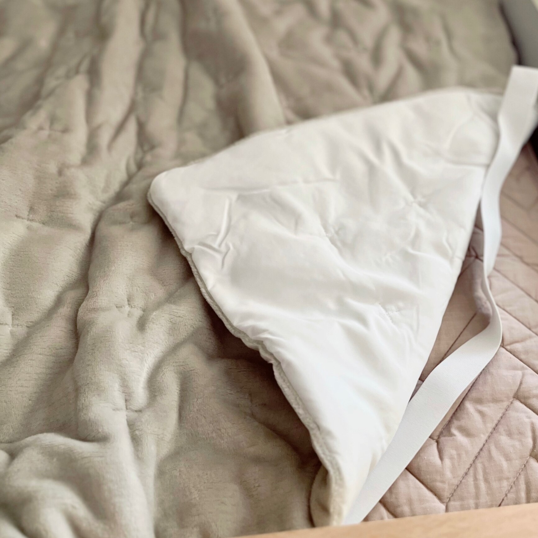 【無印良品 公式】ムレにくいあたたかファイバー厚手敷パッド・シングル 100×200cm