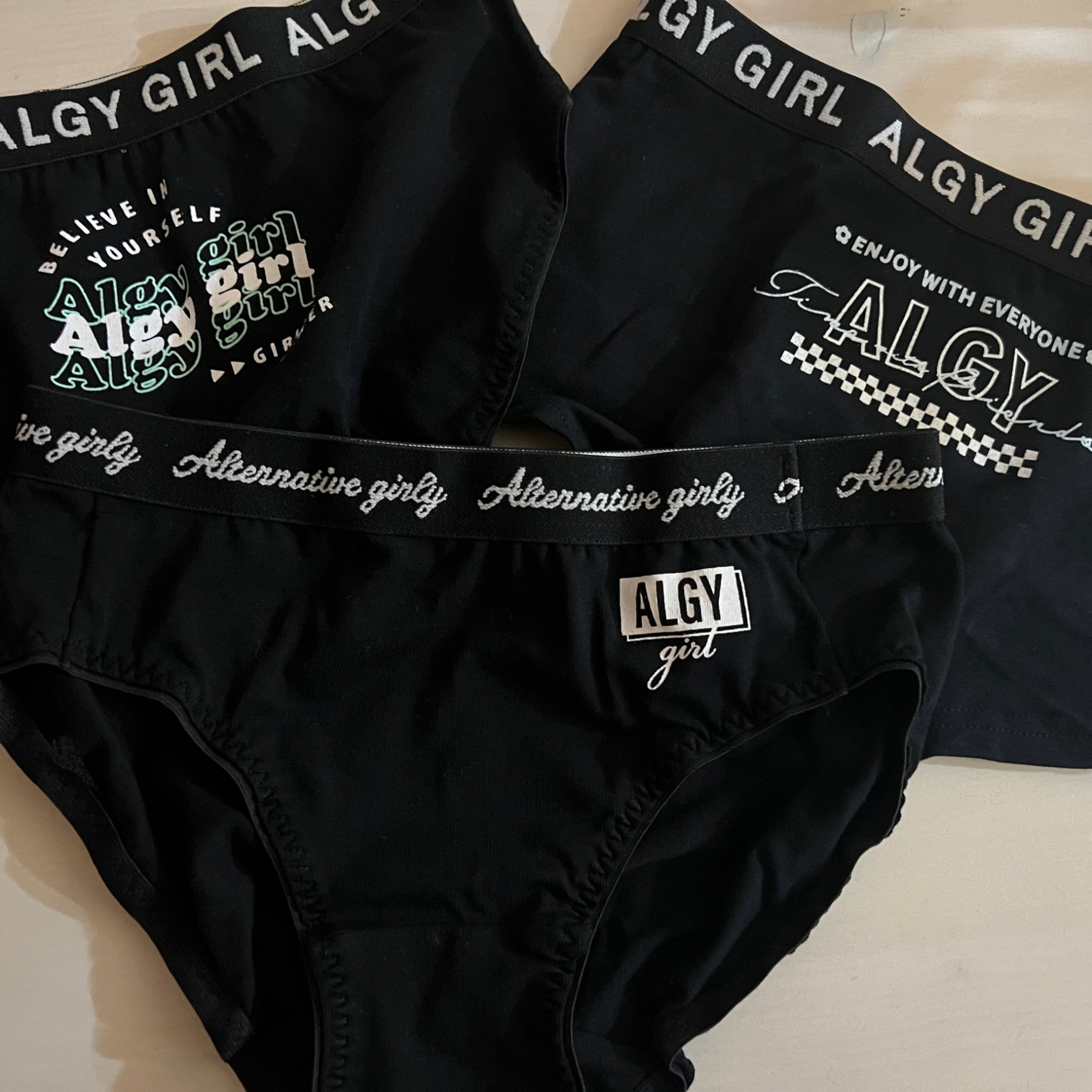 【夏応援オシャレ企画 550円⇒525円 SALEセール】【3枚から送料無料】楽天ランキング1位 女児ショーツ アルジー ショーツ 135cm-165cm ALGY | ランキング1位 小学生 ...